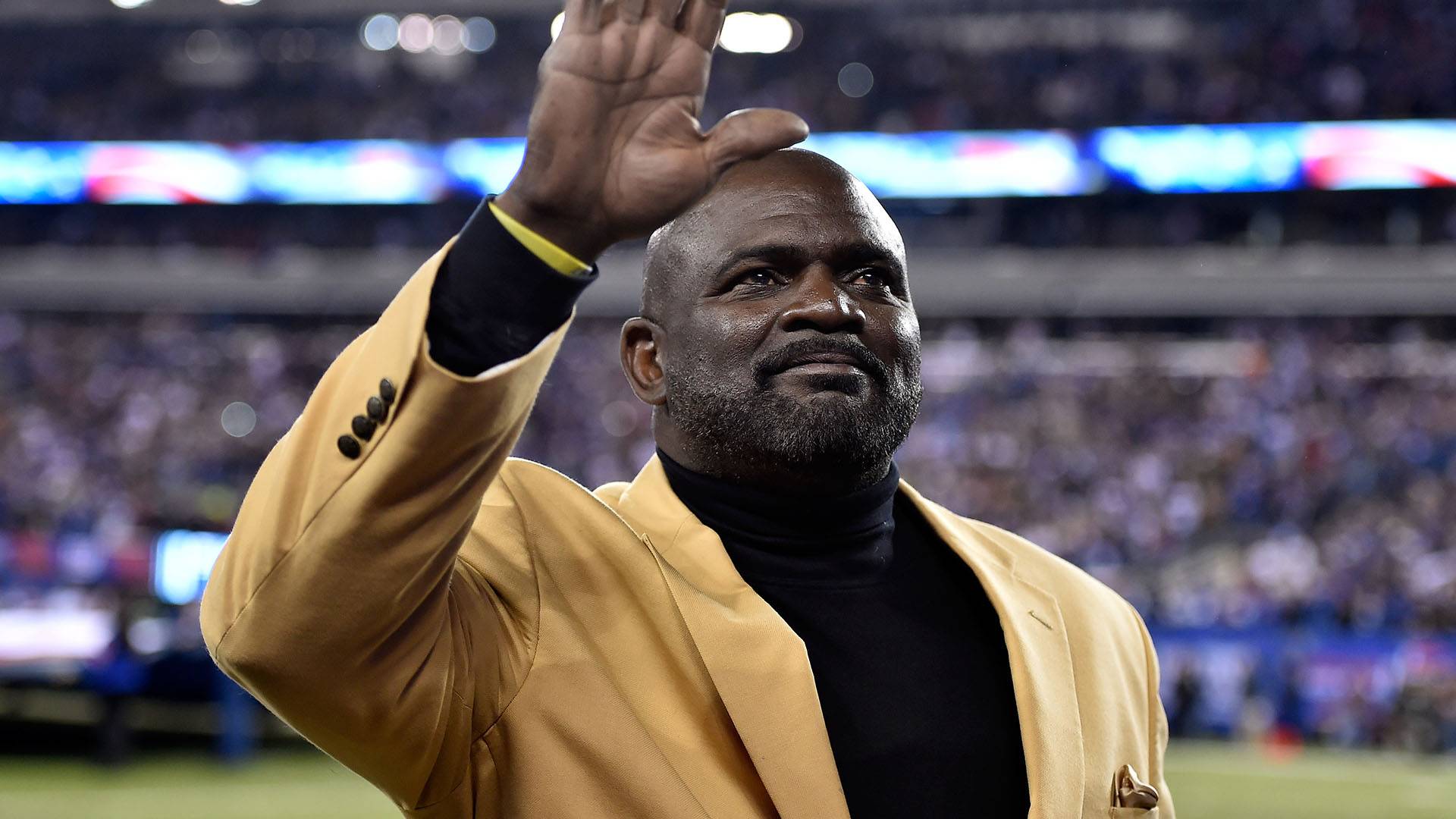 Nfl Legend Lawrence Taylor Pleads Not Guilty To Felony Sex Offender