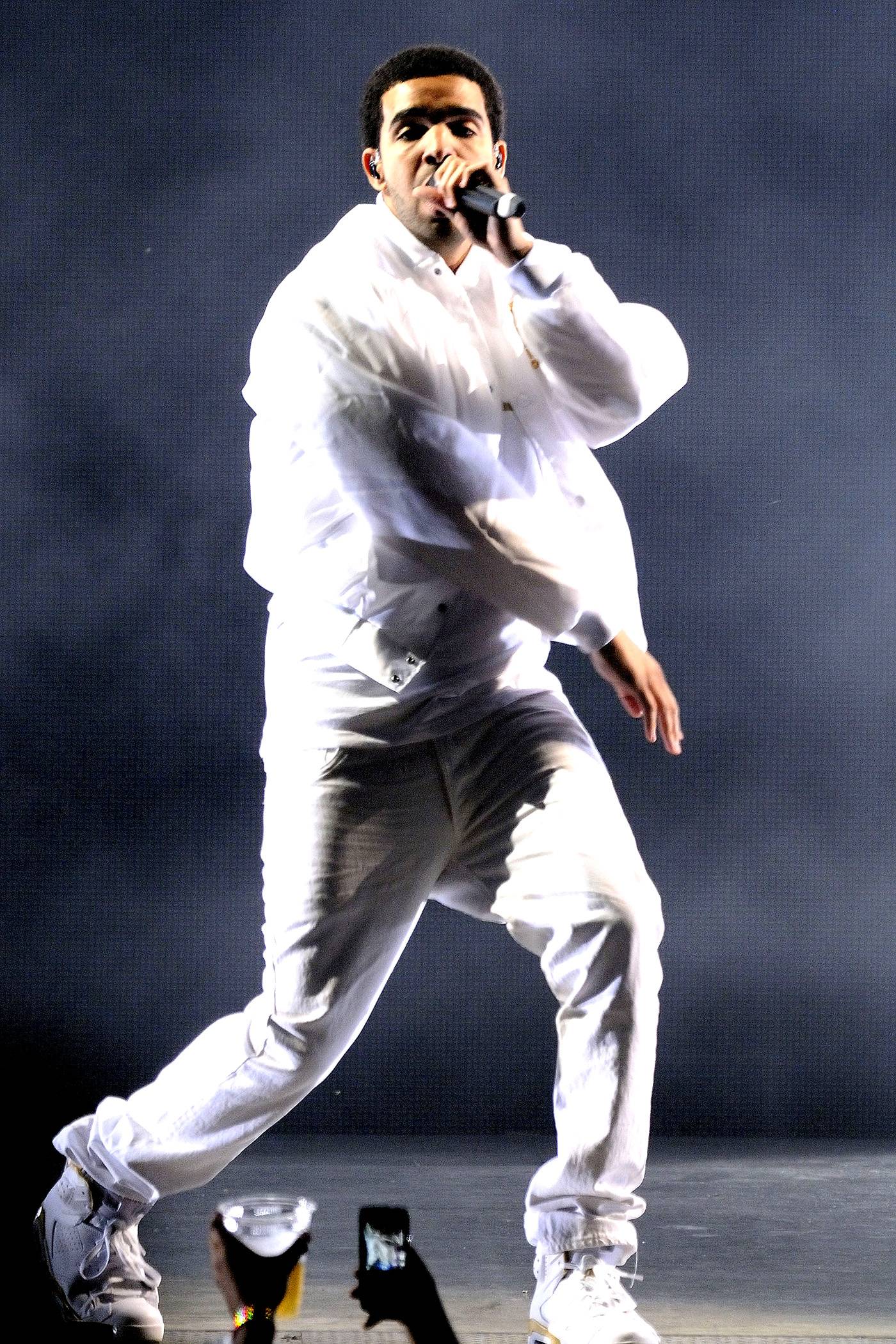 Drake - OVO Fest - Image 9 from A History of Rappers Throwing Their Own ...