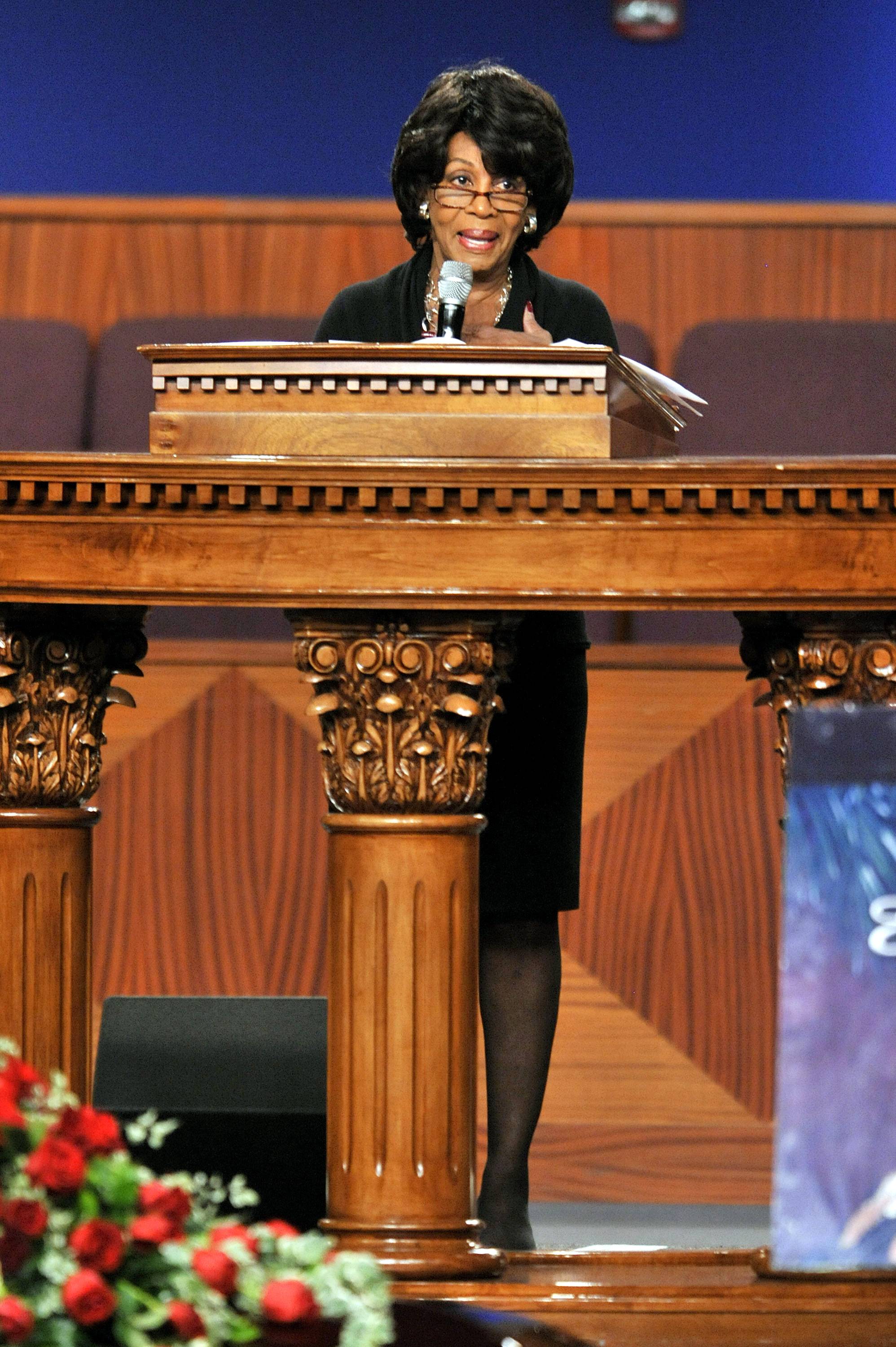 Did Fox Reporter Call Maxine Waters a Crackhead? | News | BET