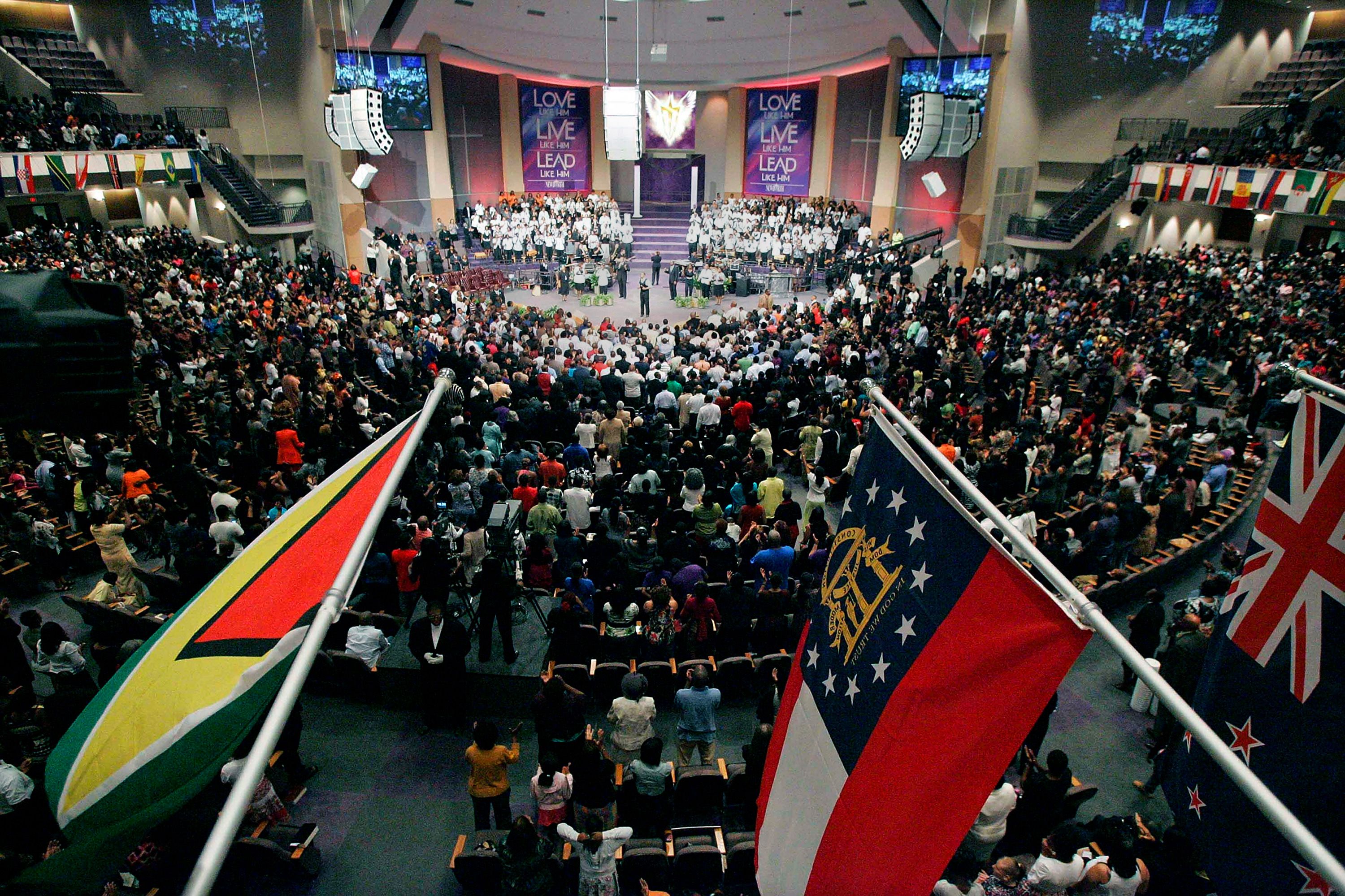 Parishioners Charge Ponzi Scheme, Sue Bishop Eddie Long and CEO Ephren ...