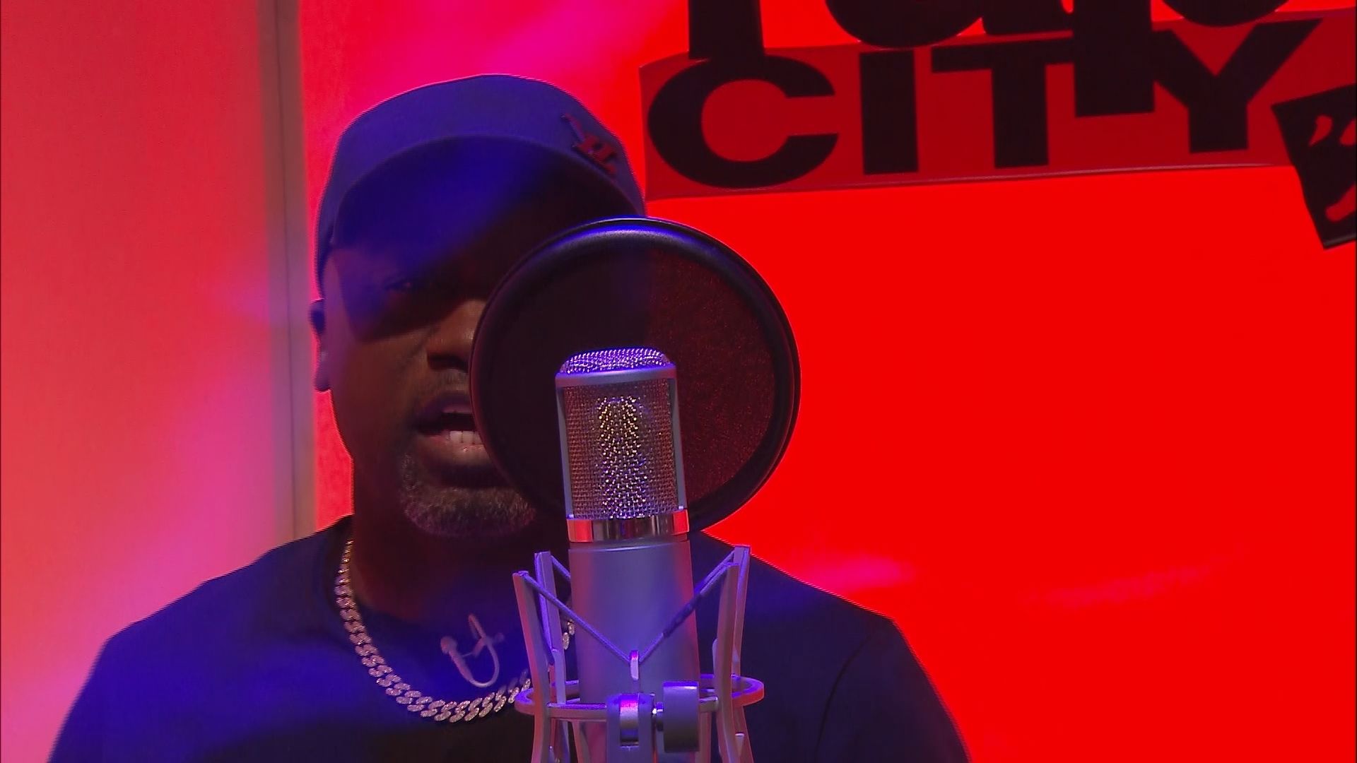 Havoc Lays Down a Dope Verse - BET Hip Hop Awards 2022 (Video Clip) | BET