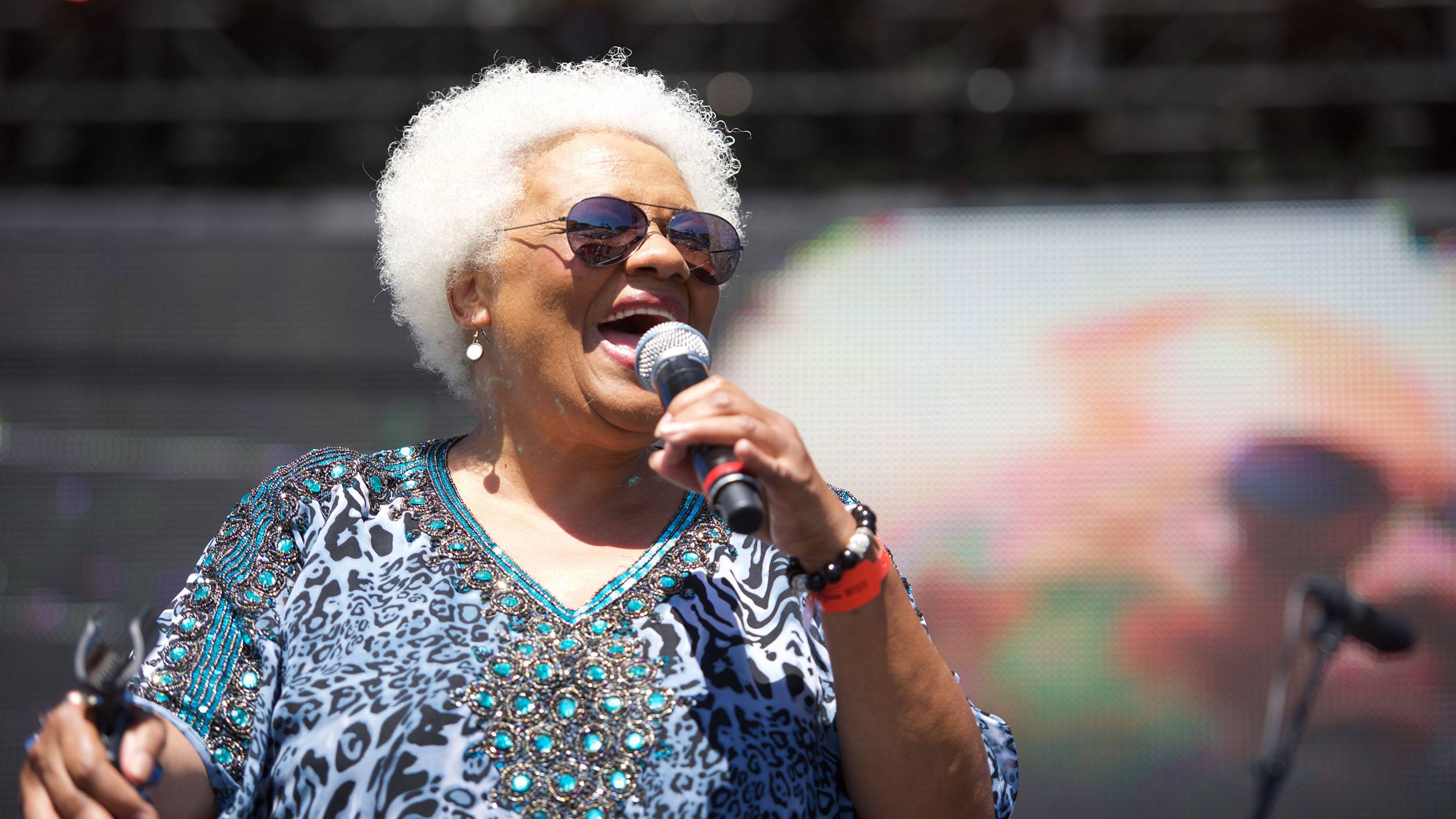 Barbara Morrison, Los Angeles Jazz and Blues Legend, Dead at 72 | News ...