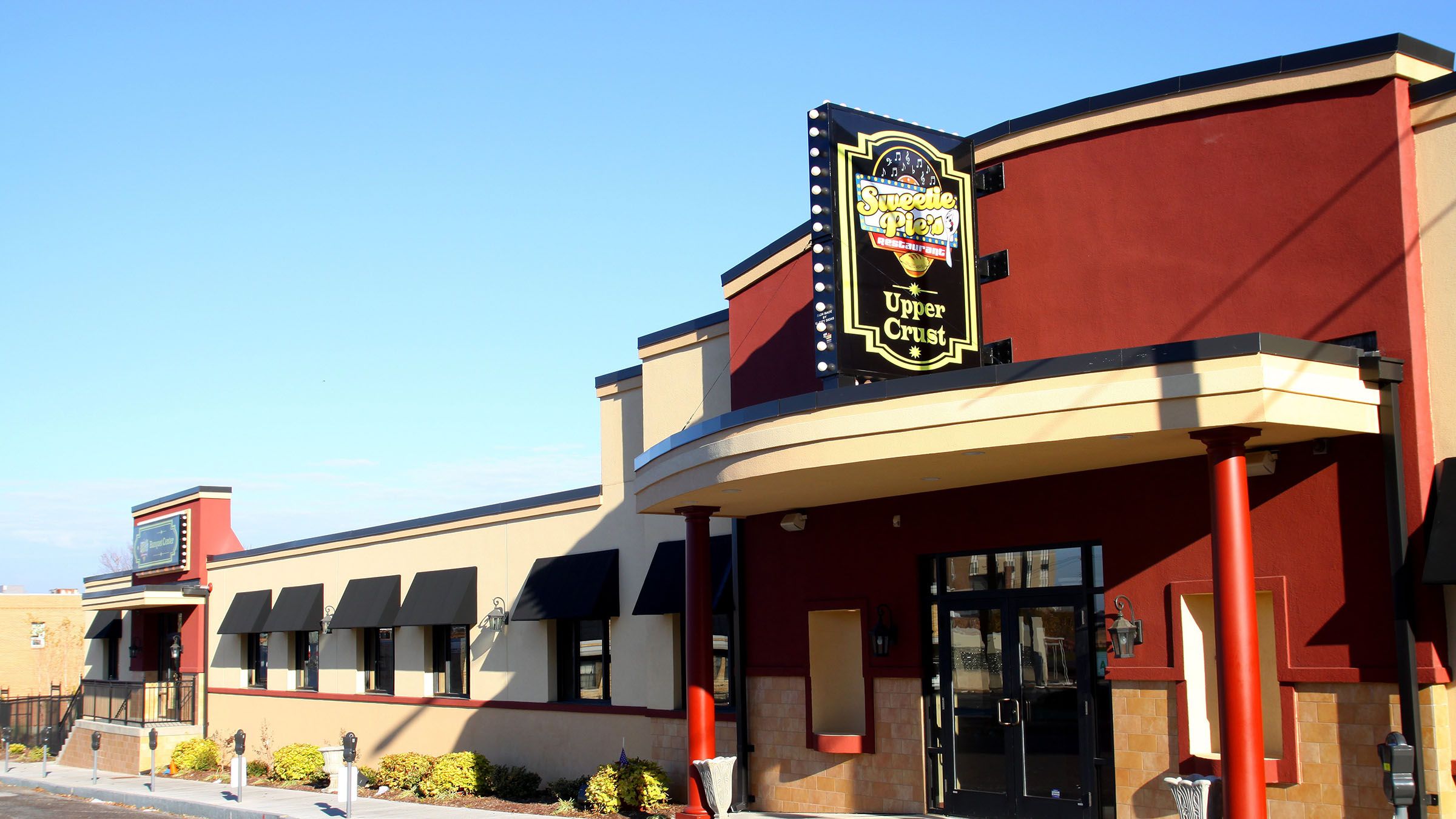 Mrs. Robbie’s ‘Sweetie Pie Upper Crust’ St. Louis Restaurant To Close ...