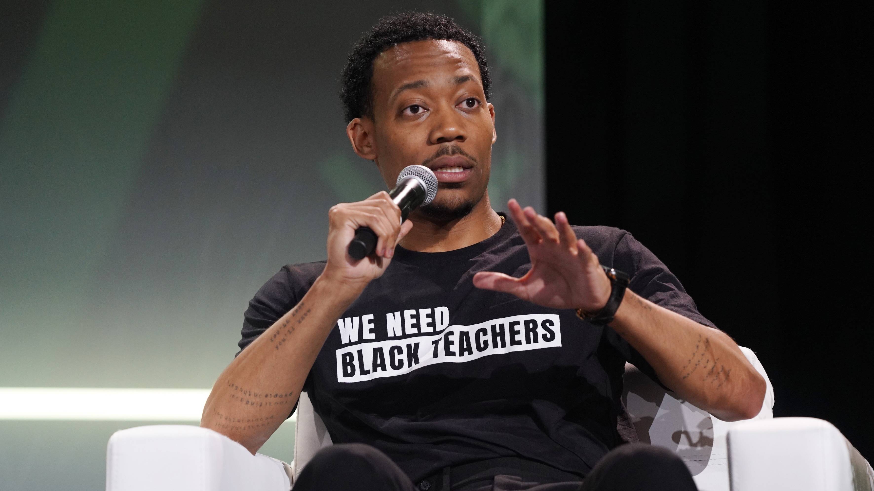 ‘Abbott Elementary’ Star Tyler James Williams Says Lack of Black Teachers Inspired Him to Play ...
