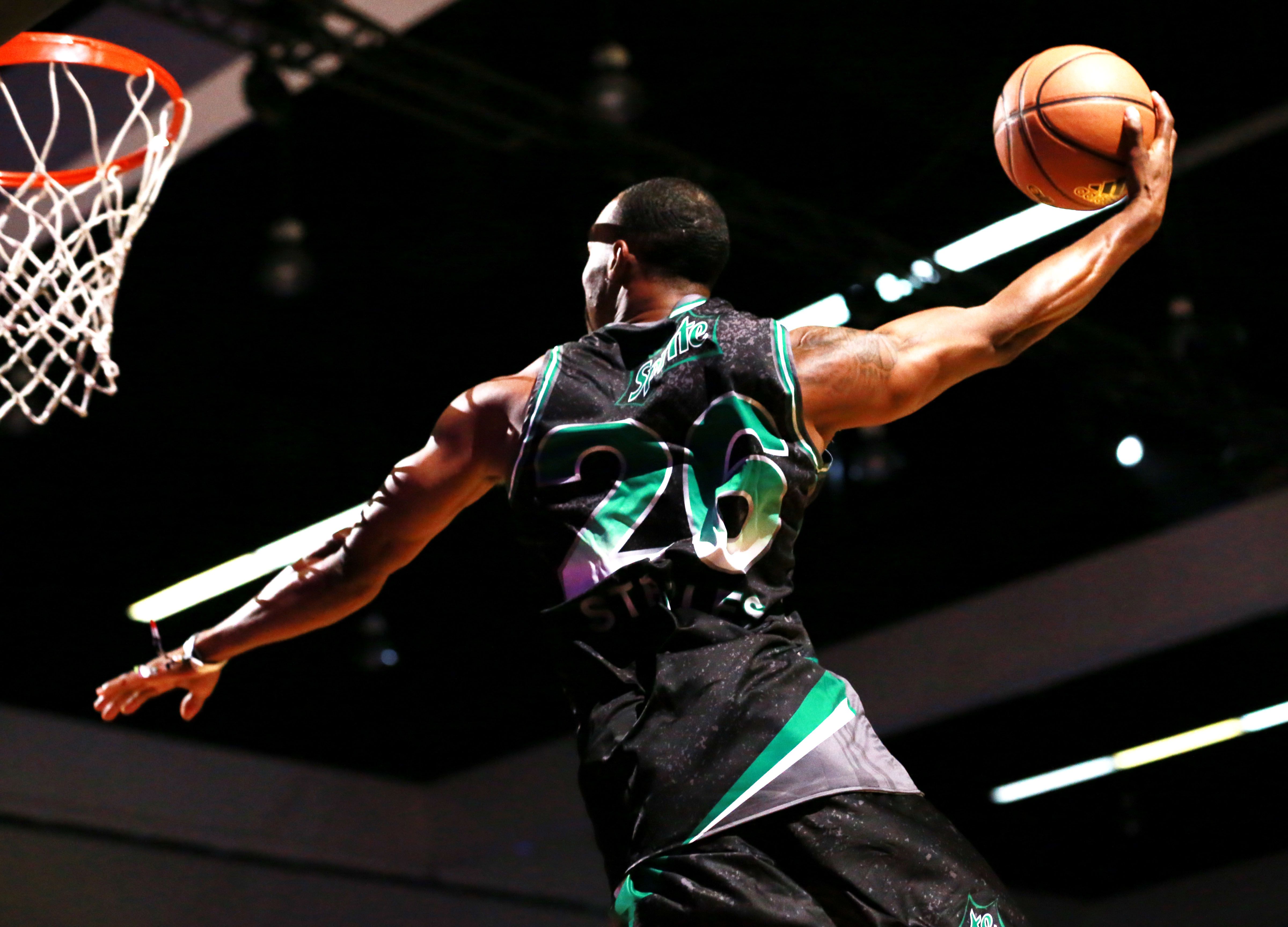 Chris Staples Mid-Yam. Wow. - Image 40 from These Celebs Came To Ball ...