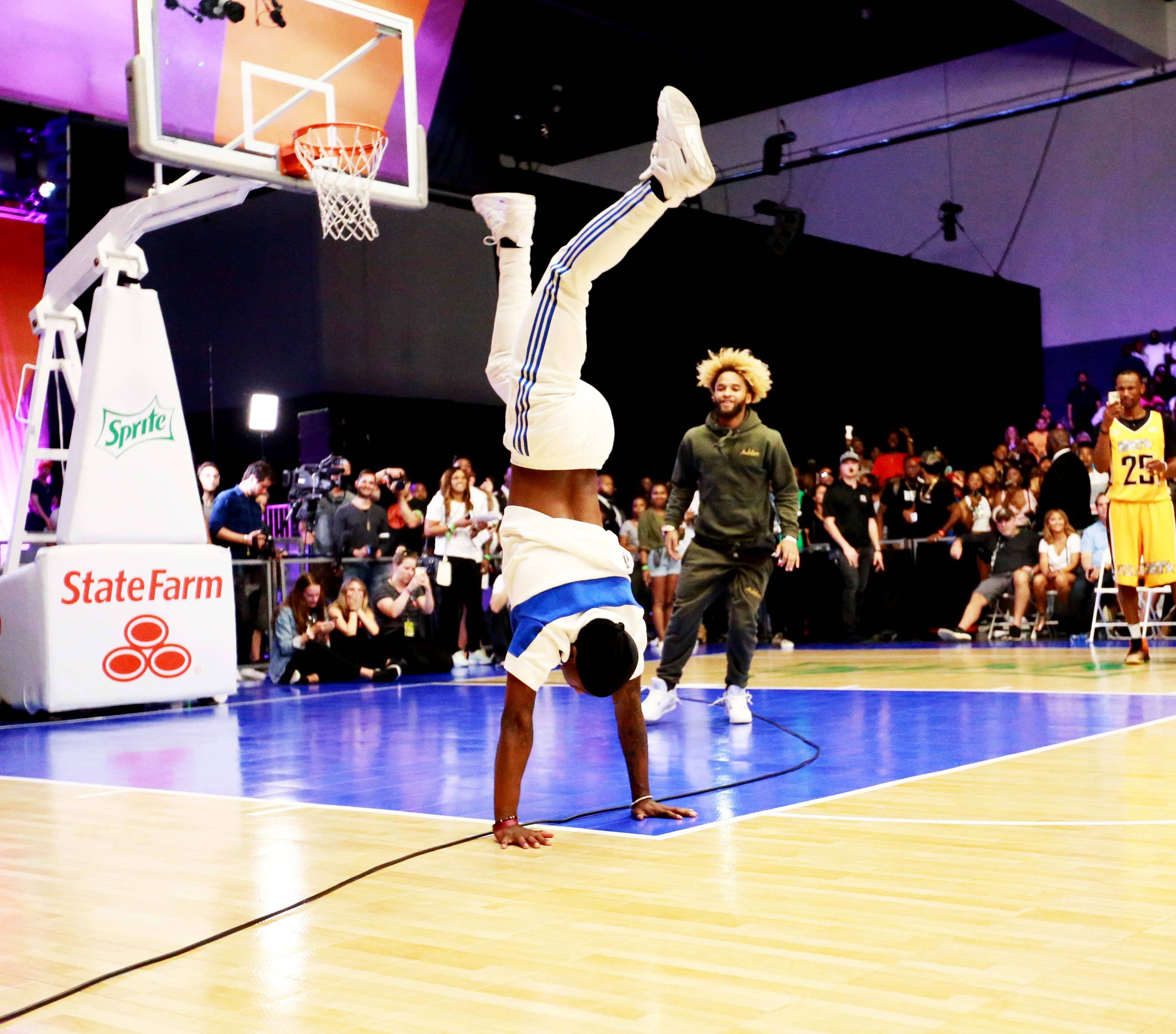 Stand Up Tall, Young - Image 3 from Top Celebrity Basketball Halftime ...