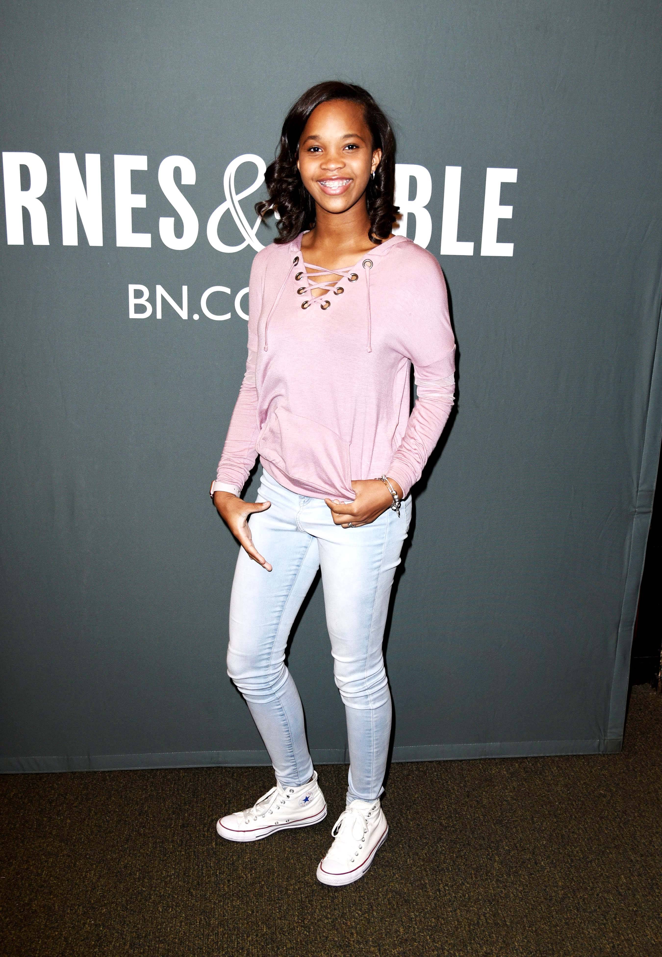 Q-Wallis - Quvenzhane Wallis - Image 33 from Out And About: See The ...