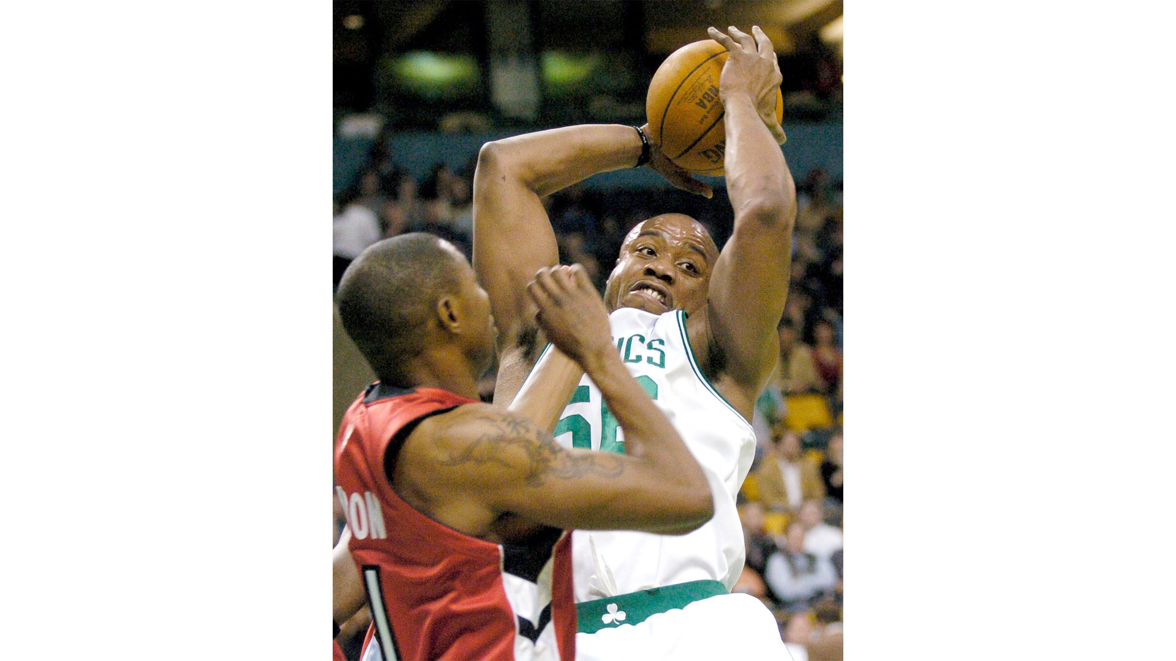 Former Boston Celtics Forward Brandon Hunter Dies In Hot Yoga Session ...