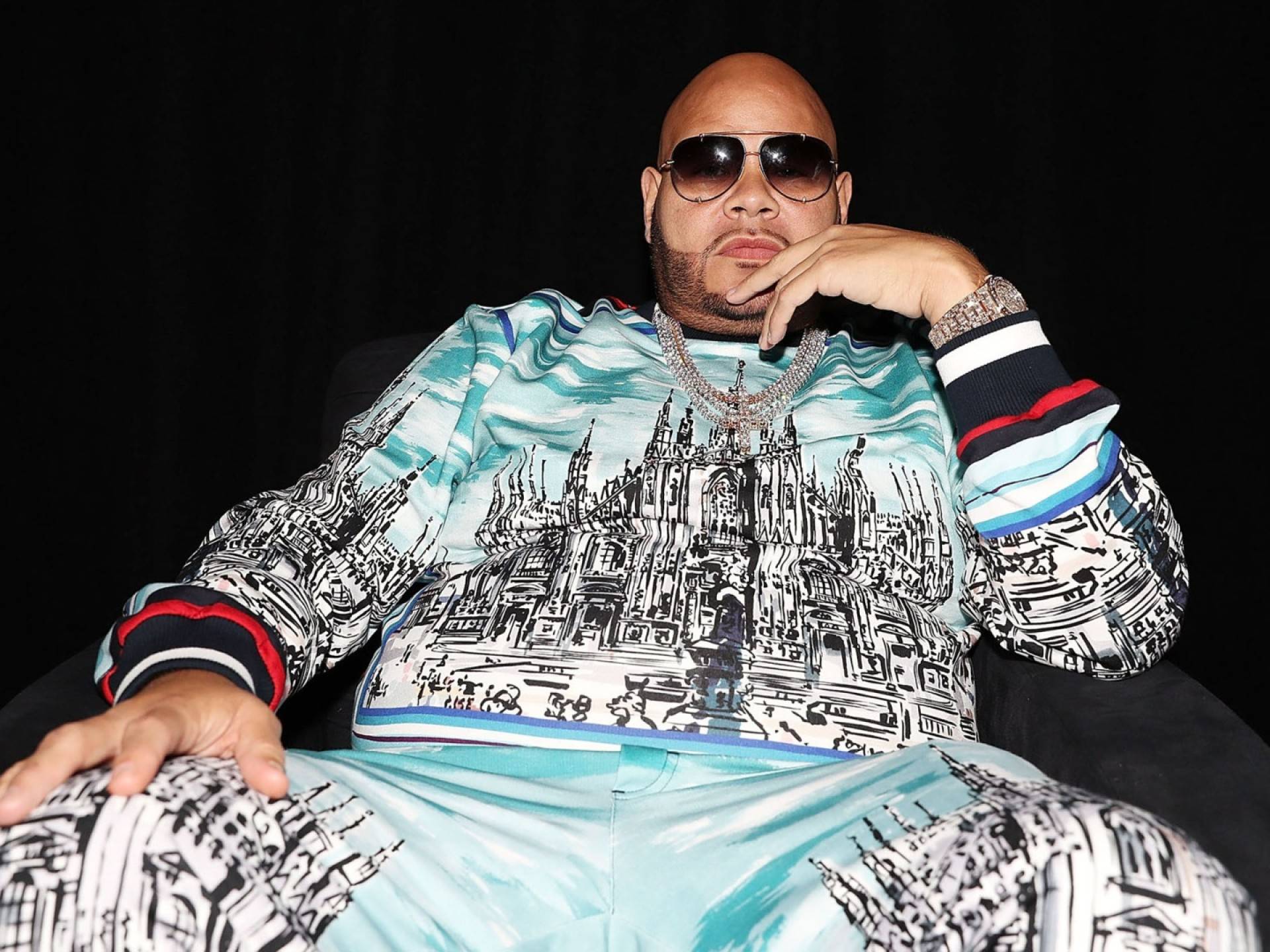 Fat Joe Freestyles With Fan After Big New York Knicks Win - (Video Clip ...