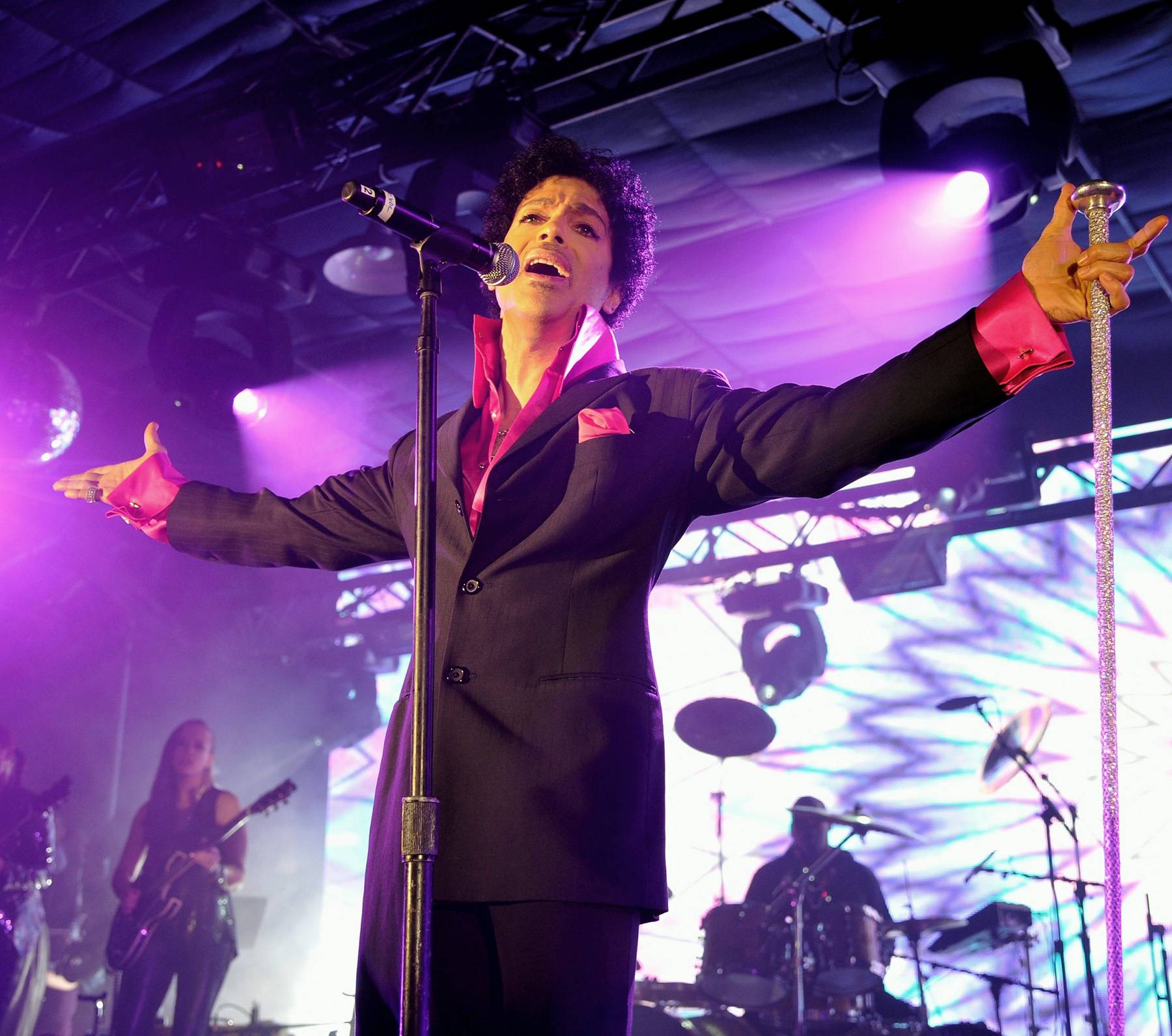 "This Could Be Us" - Image 8 from The Rundown: Prince, Art Official Age ...