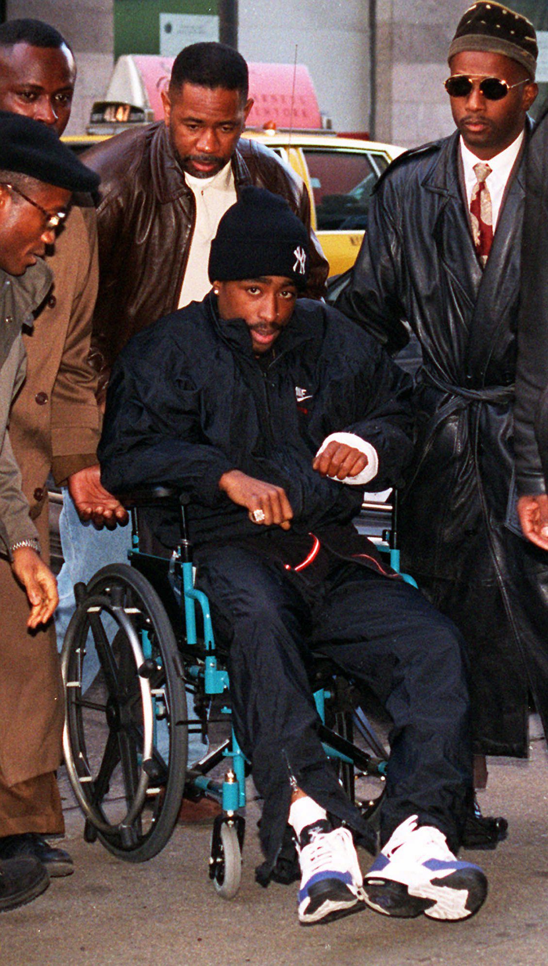 Who Shot Tupac? - - Image 5 from 16 Moments That Solidified Tupac As A ...