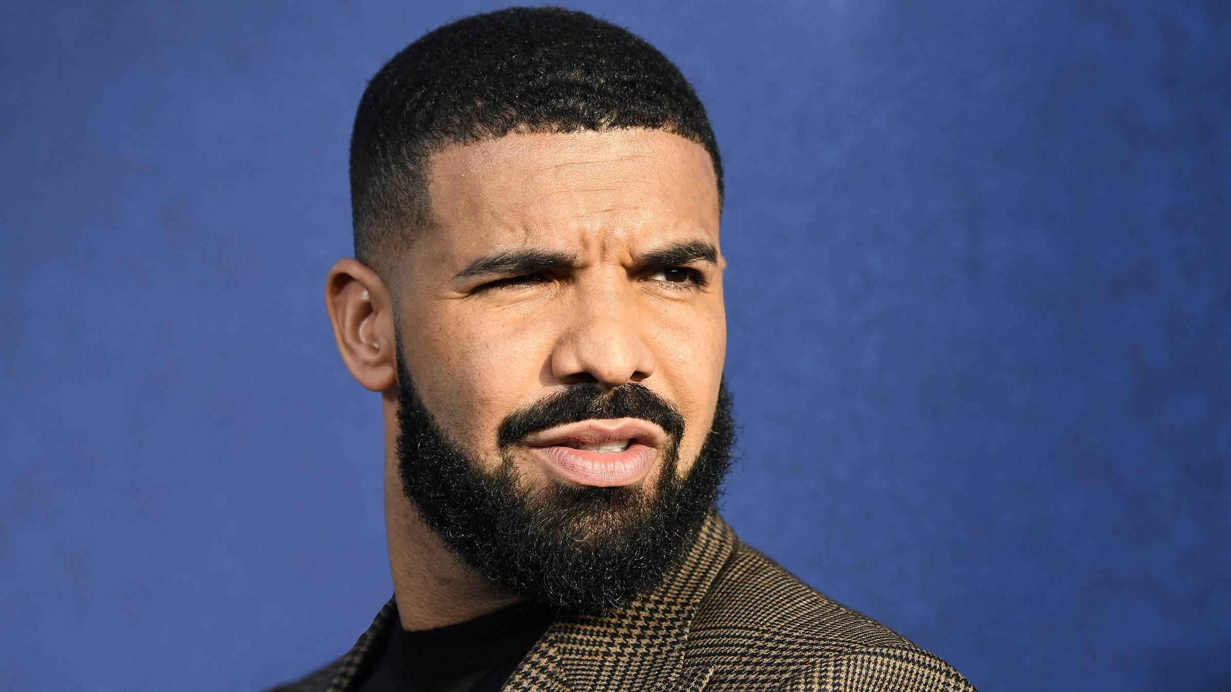 Drake Reacts to AI Rapping Ice Spice’s “Munch” in His Voice: ‘This Is ...