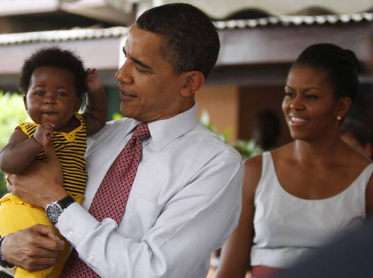 Hospital Visit - Obama - Image 5 from World Lens Special: The Obamas go ...