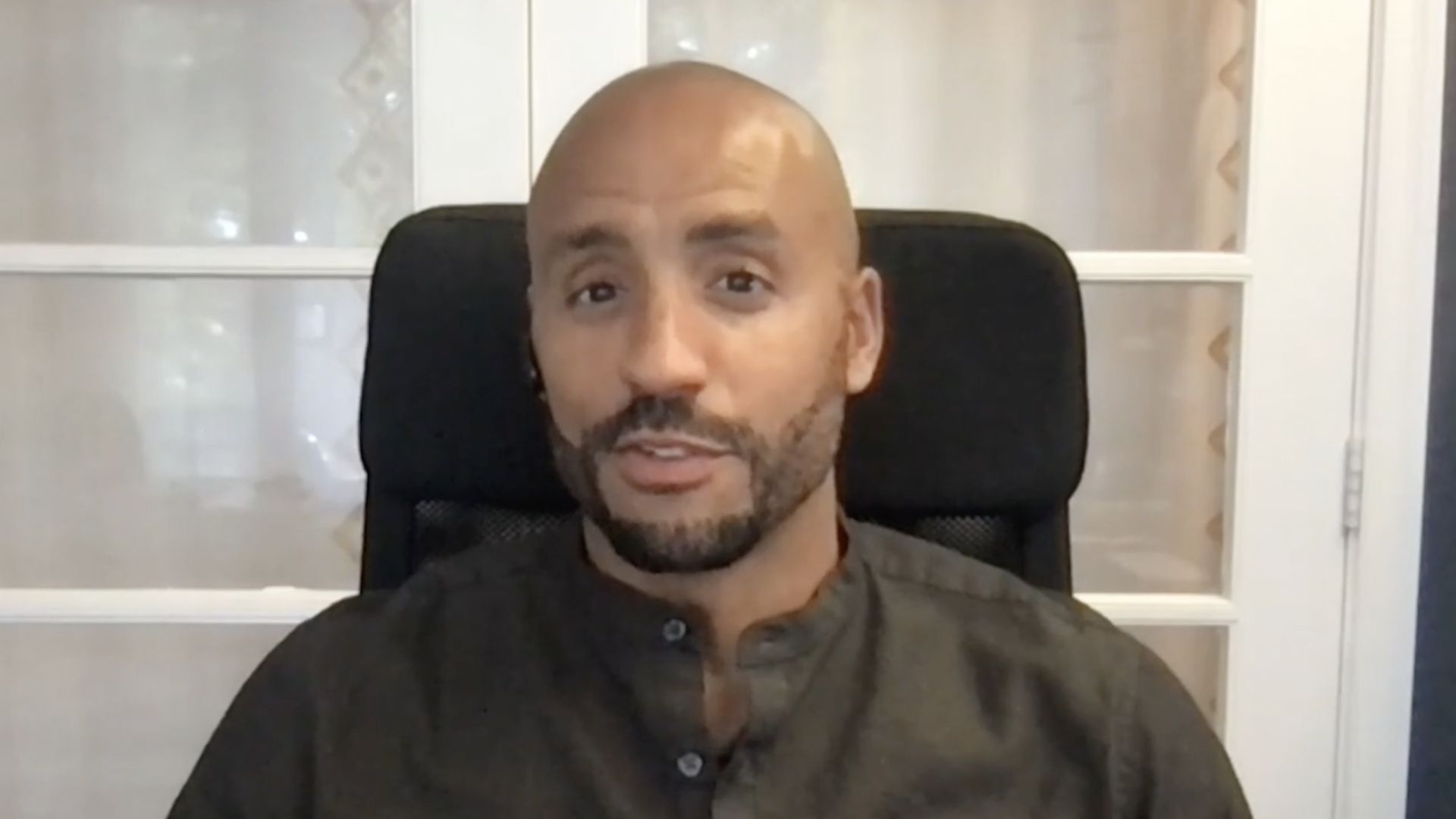 My Favorite Sistas Scene - Kevin A. Walton - Tyler Perry's Sistas ...