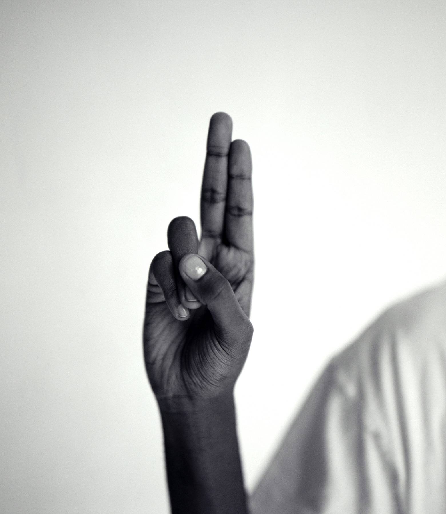 Blacks Use Sign Language Differently Than Whites | News | BET