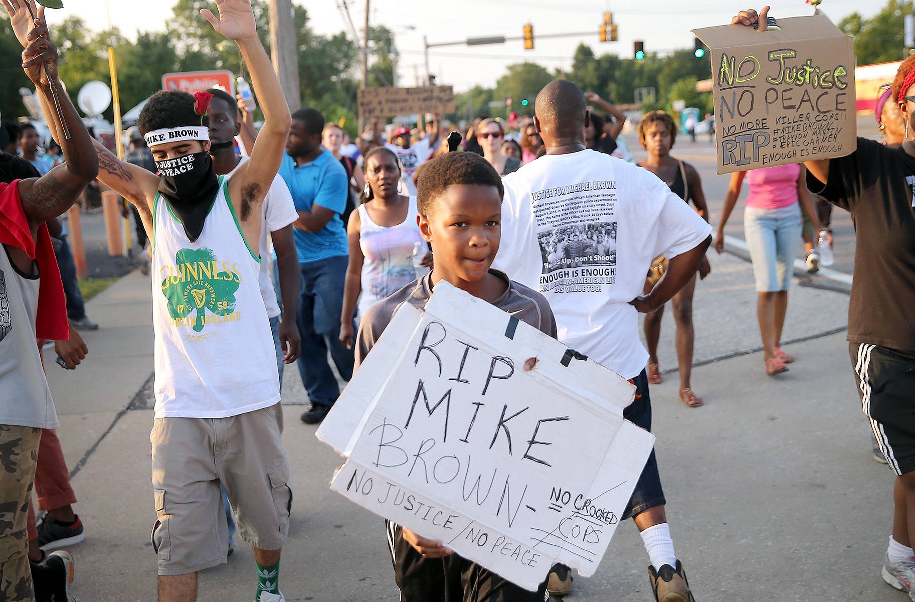 Teacher Allegedly Has Students Recreate Michael Brown Shooting | News | BET