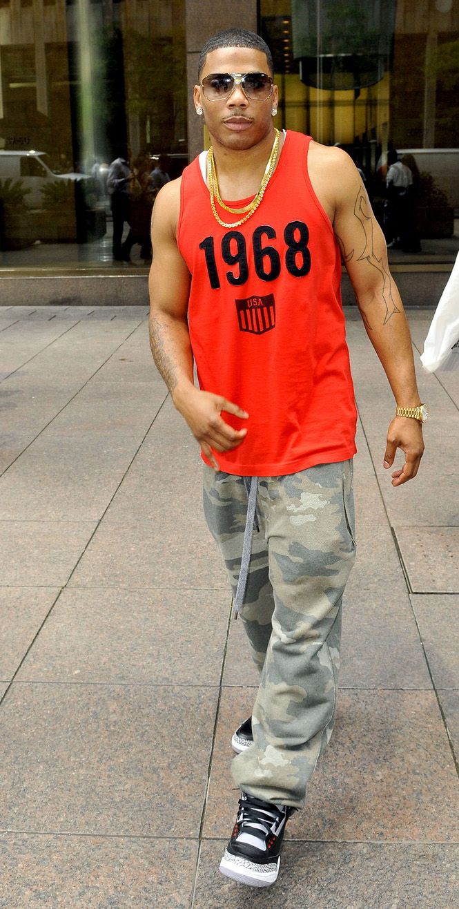 Gun Play: Rappers With - Image 1 from Gun Play: Rappers With Weapons ...