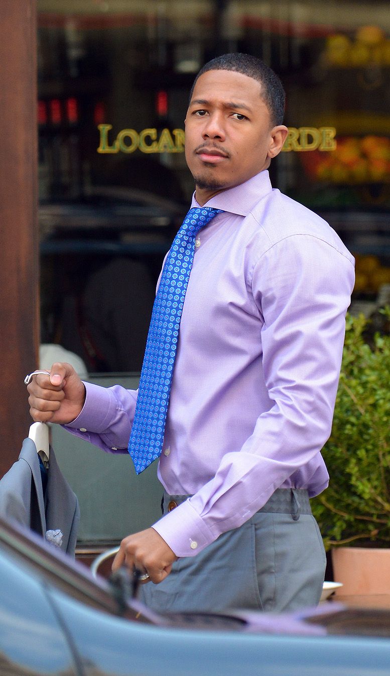 Smirk - Anthony Mackie shows - Image 9 from Out and About: American ...