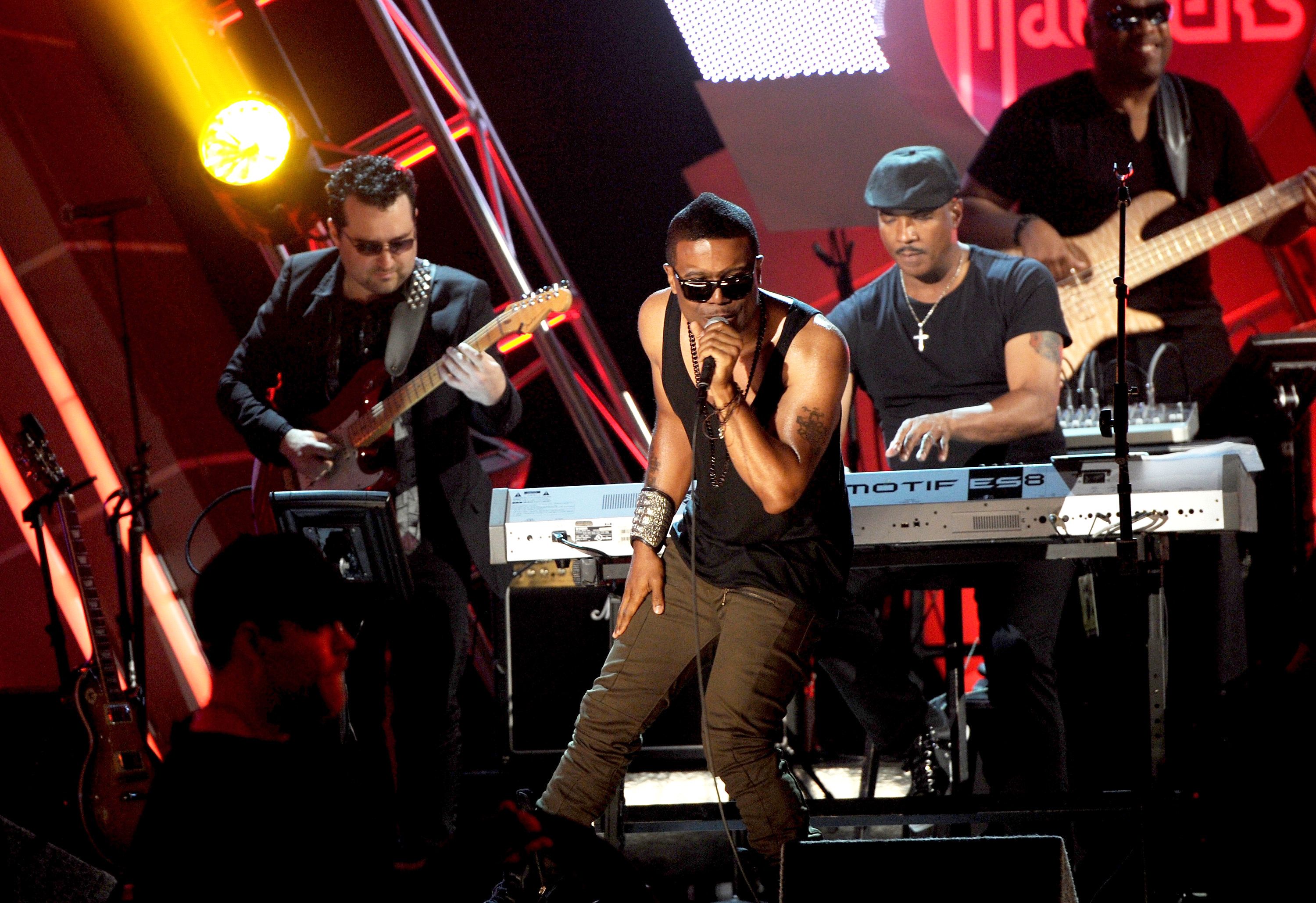 The Legends - Perry - Image 9 from 10 Things You Should Know About ...