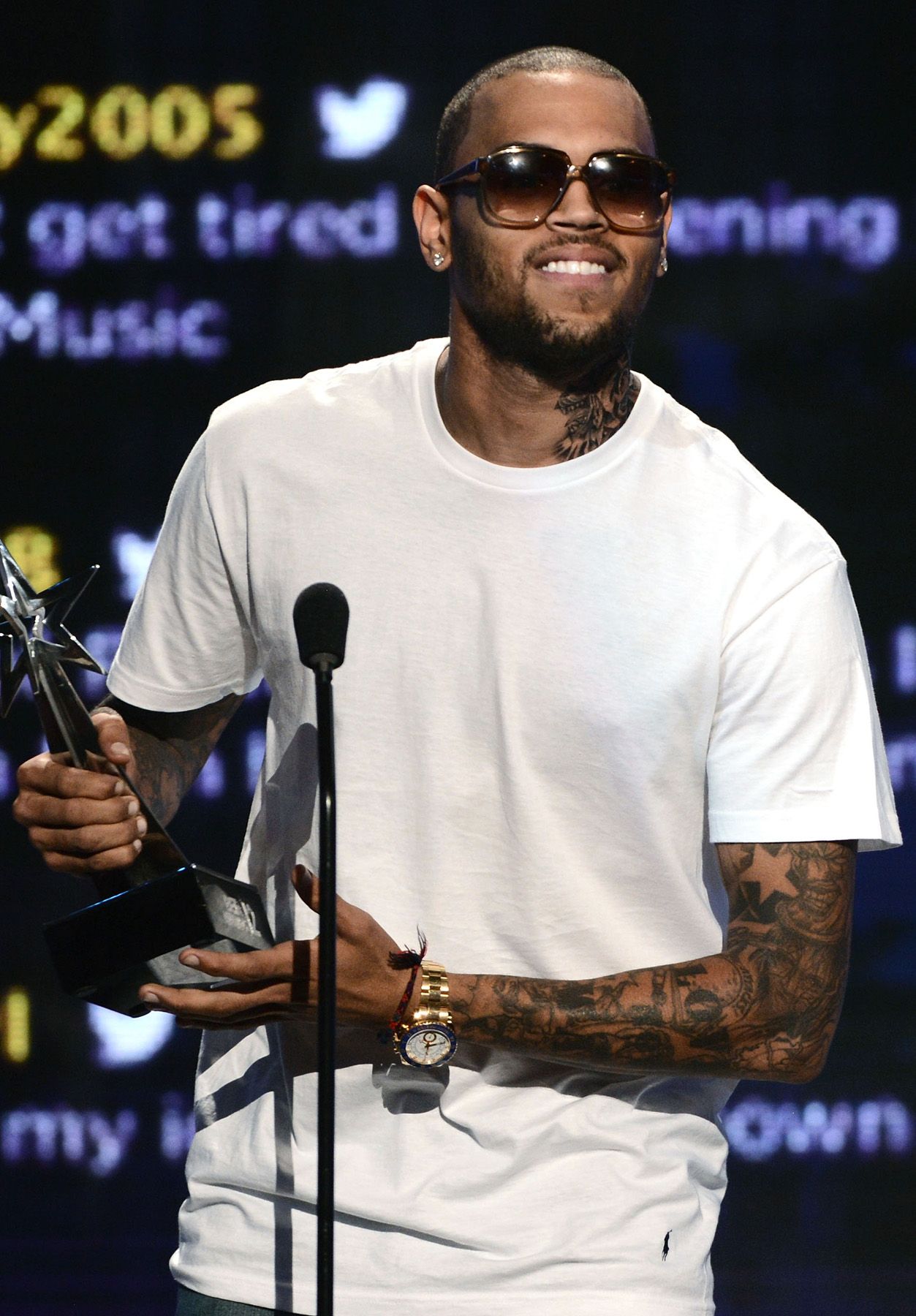 Best Male R&B Artist - Image 4 from BET Awards 2012: The Winners | BET