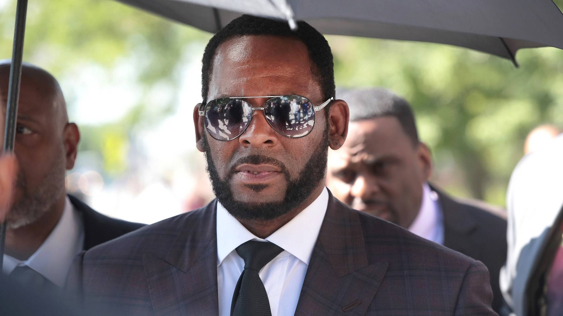 R. Kelly Blames Ex-Wife Drea Kelly For Deviant Behavior And Being ...