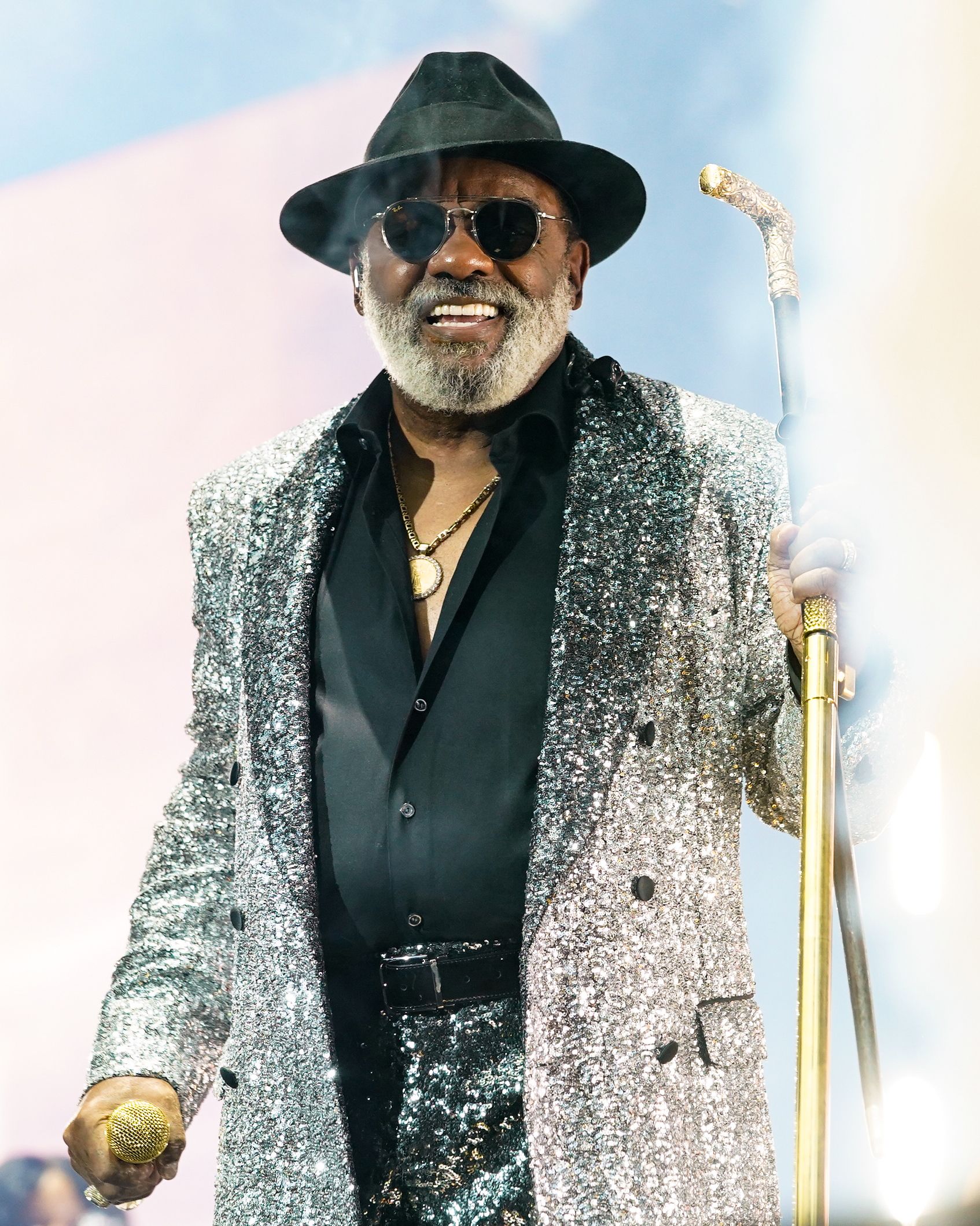 Ron Isley of - Image 3 from Fashionable Celebrity Moments Spotted At ...