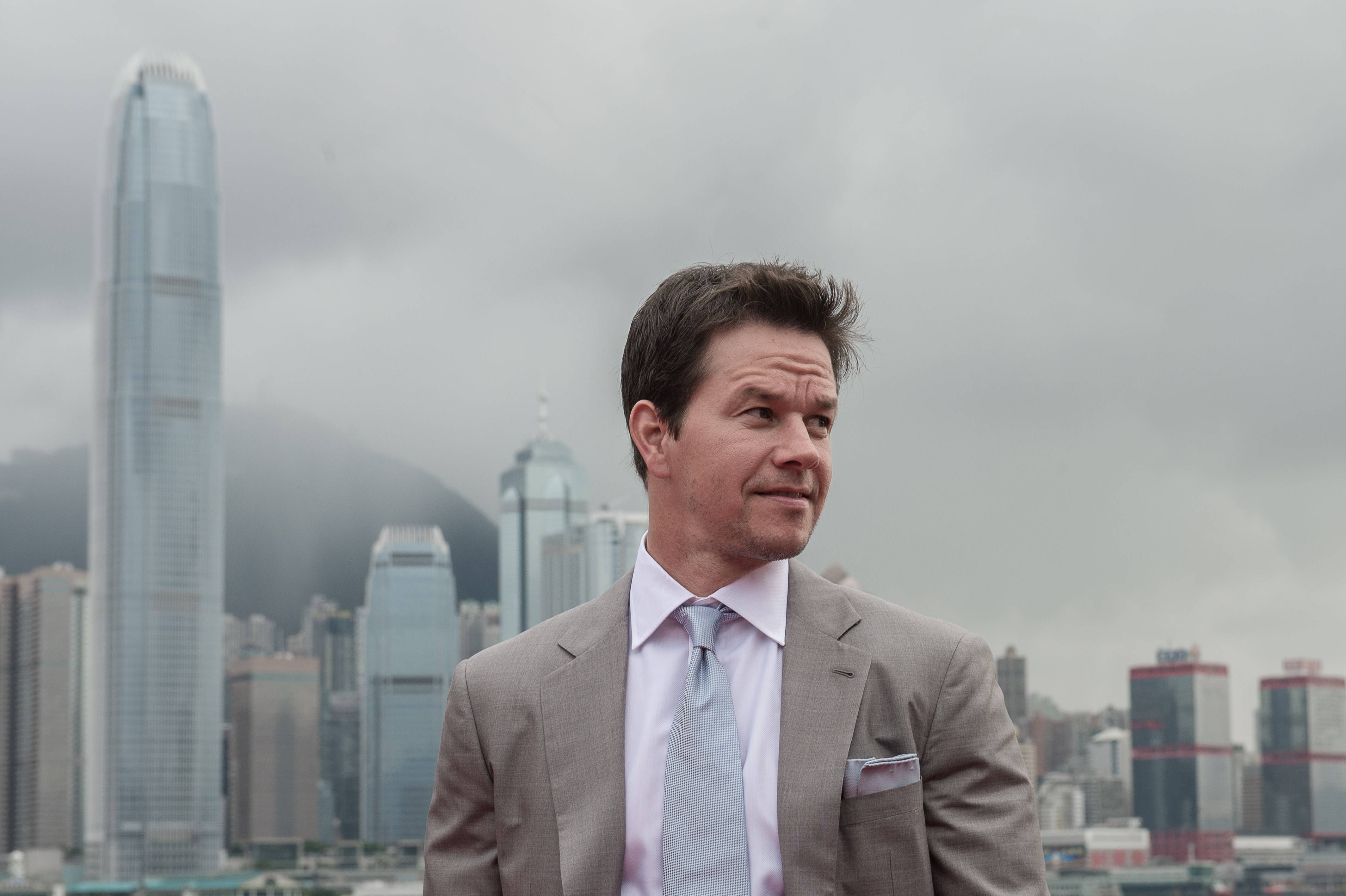 Mark Wahlberg - Entourage - Image 5 from Hip Hop Stars on Entourage | BET