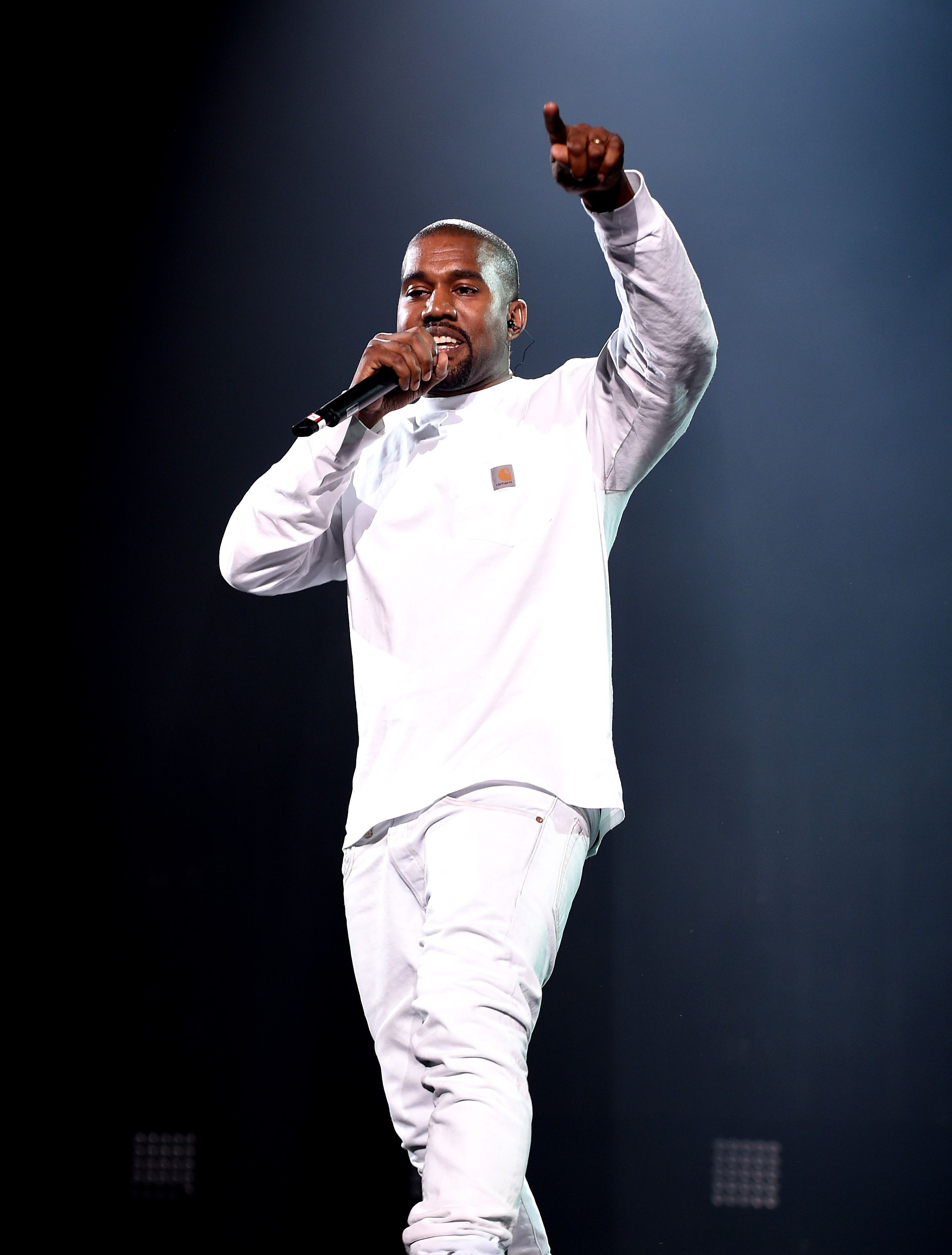 A Fan Tried to Climb Kanye West's Floating Stage and This Is What He ...