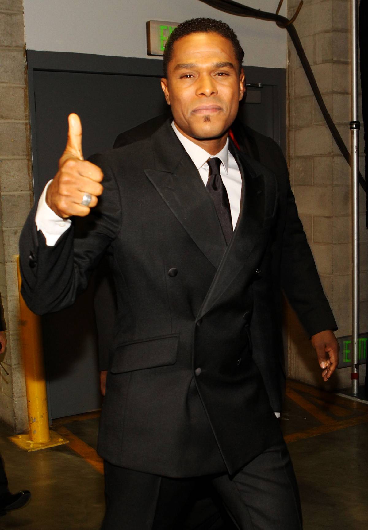 Maxwell Announces Special Three-City Tour | News | BET