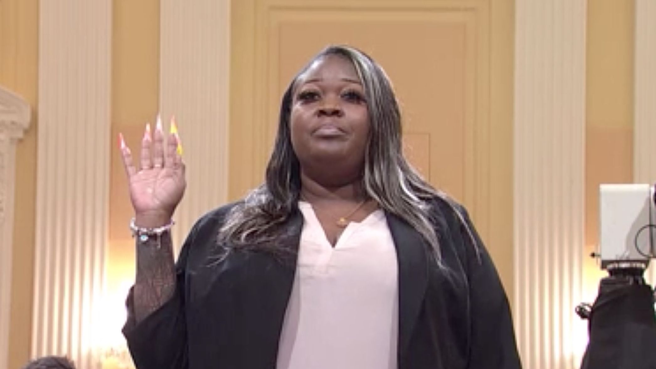 3 Things To Know About Shaye Moss, Poll Worker Who Provided Gripping ...