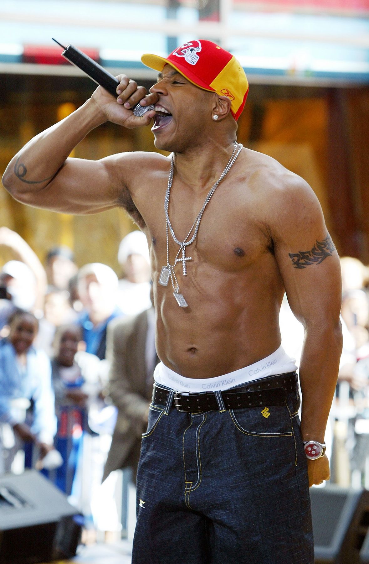 LL Cool J - - Image 12 from Best Male Celebrity Abs | BET