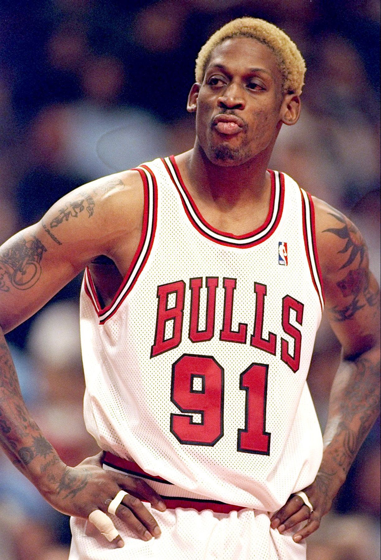 Dennis Rodman’s Antics With - Image 8 from Athletes' Craziest In-Game ...