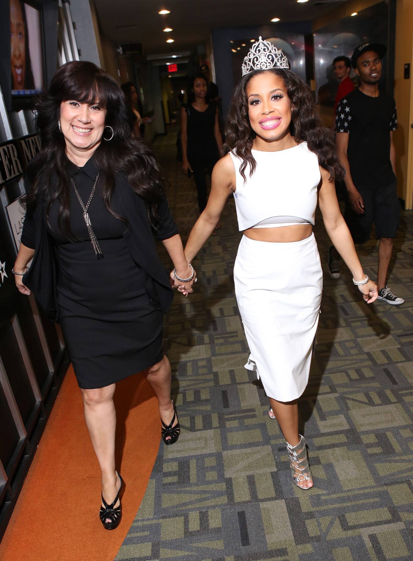 Momma's Girl - (Photo: - Image 29 from Exclusive Access: Elle Varner ...