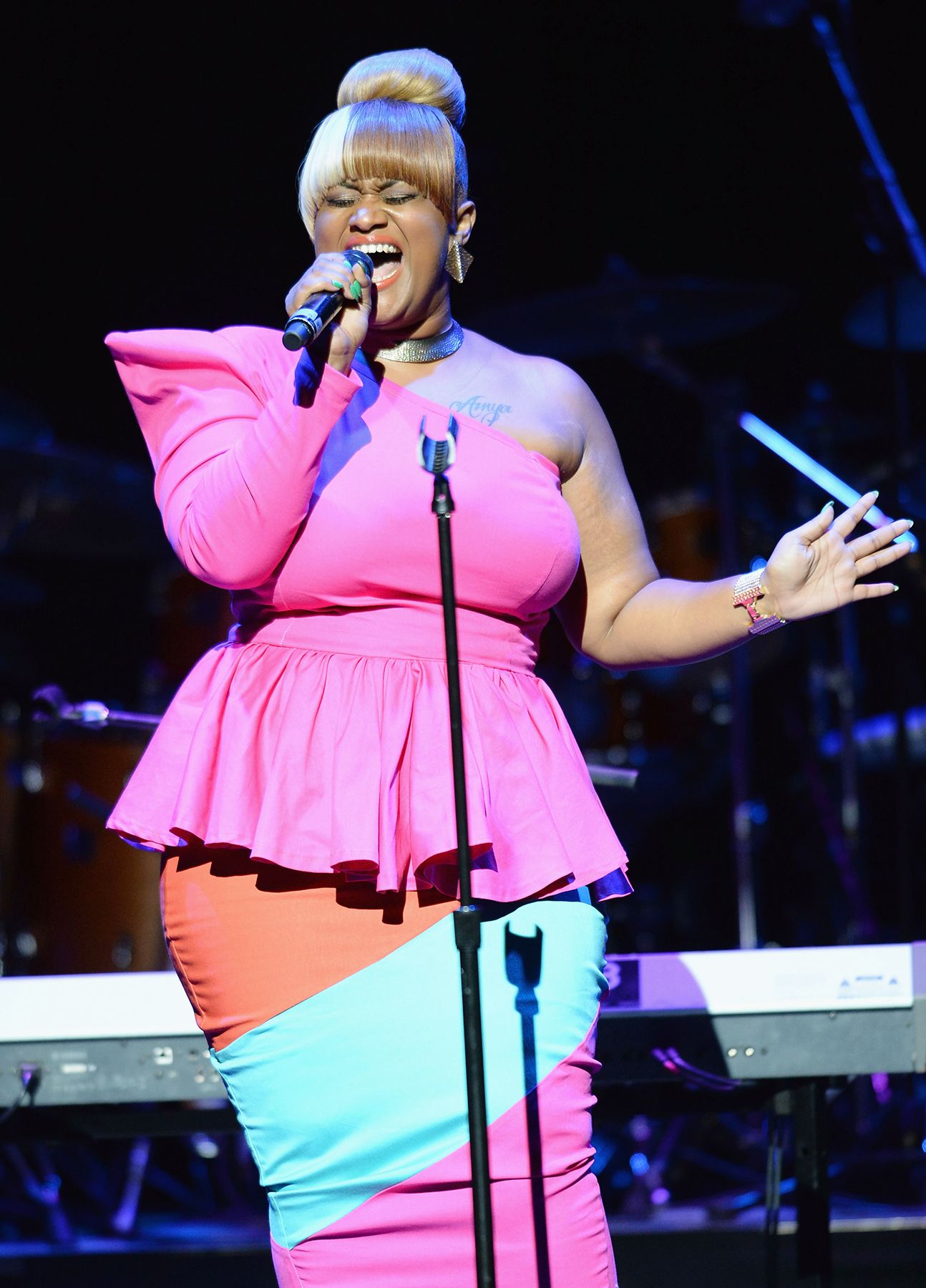 Doing Justice - The - Image 9 from Amazing Grace: The Sunday Best ...