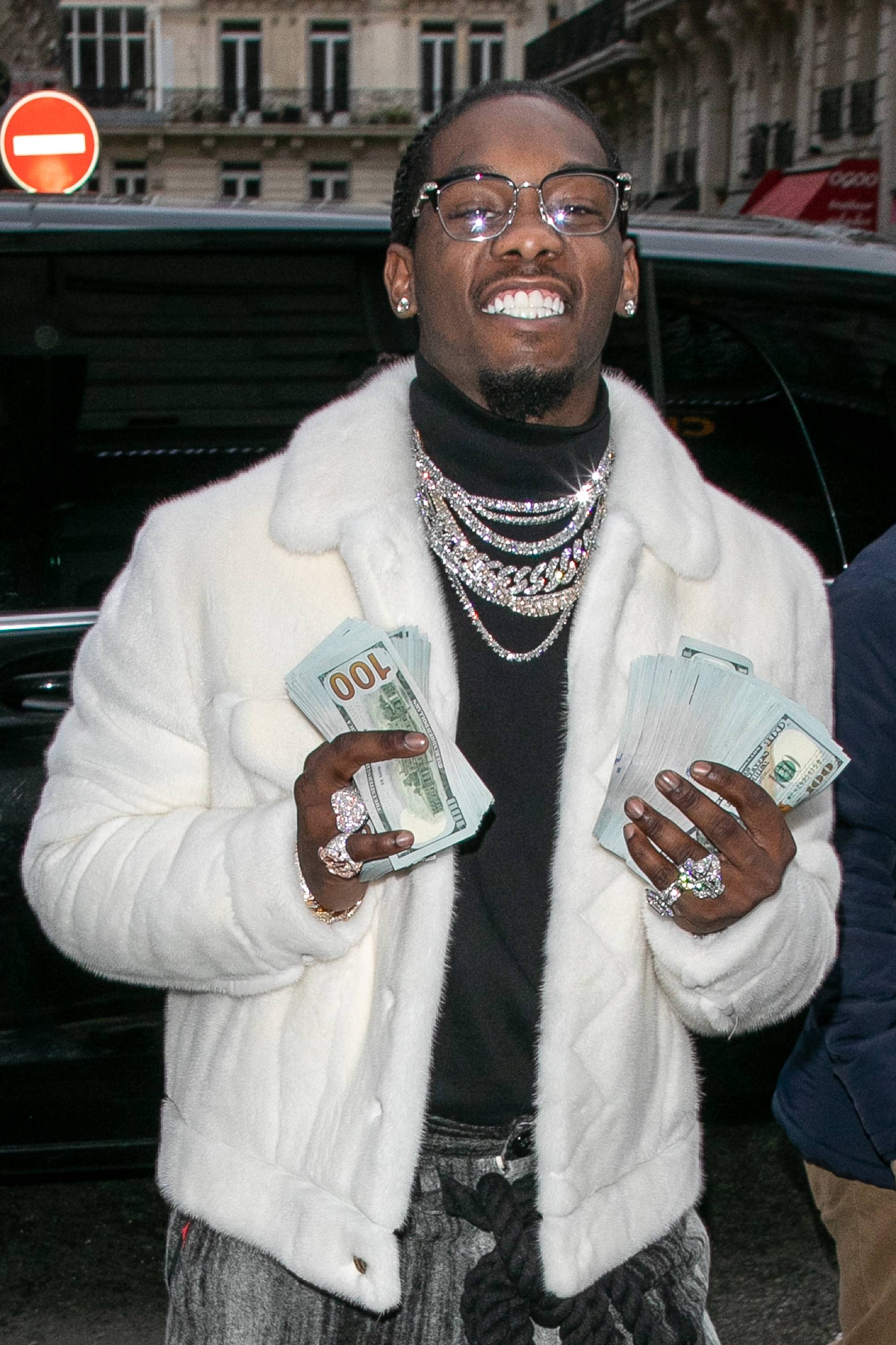 Offset Spends Thousands Of Dollars On Gucci And Versace Clothes For His ...