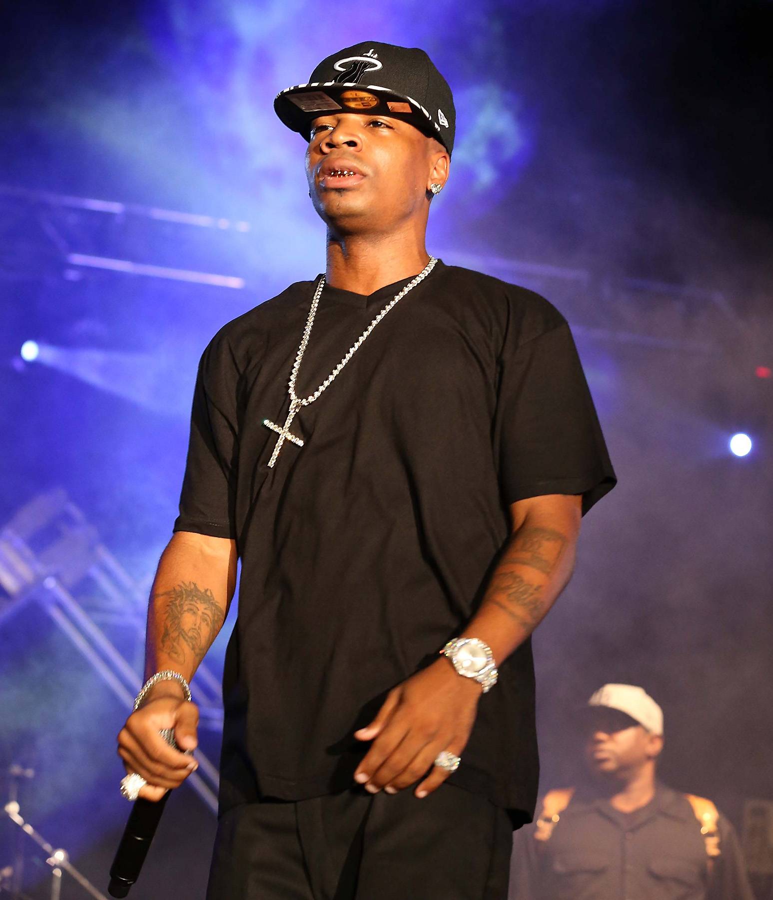 Goon Affiliated - A - Image 3 from Stage Struggles: Strange Fan ...