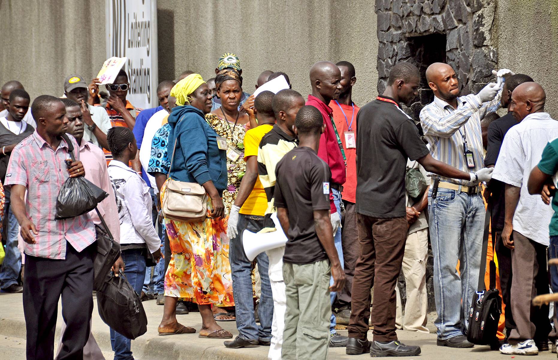 Liberian Doctors to Receive Experimental Ebola Drug | News | BET