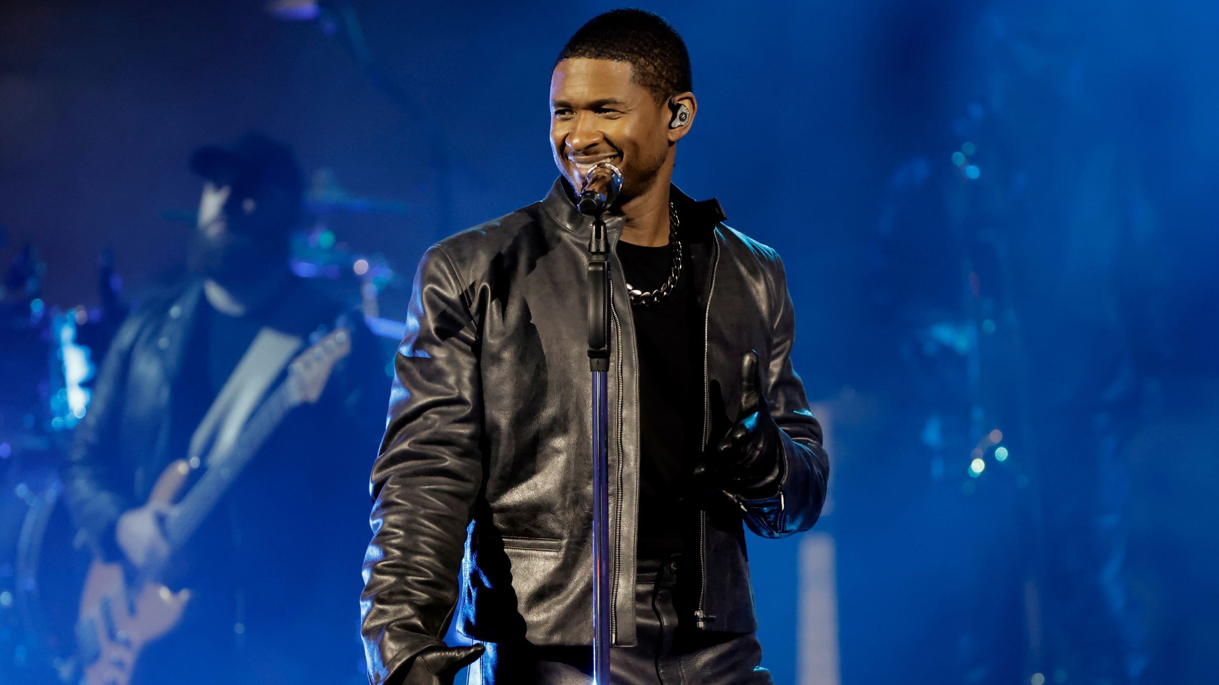 Ushers Teases Super Bowl Performance As A Homage To Those Who’ve ...