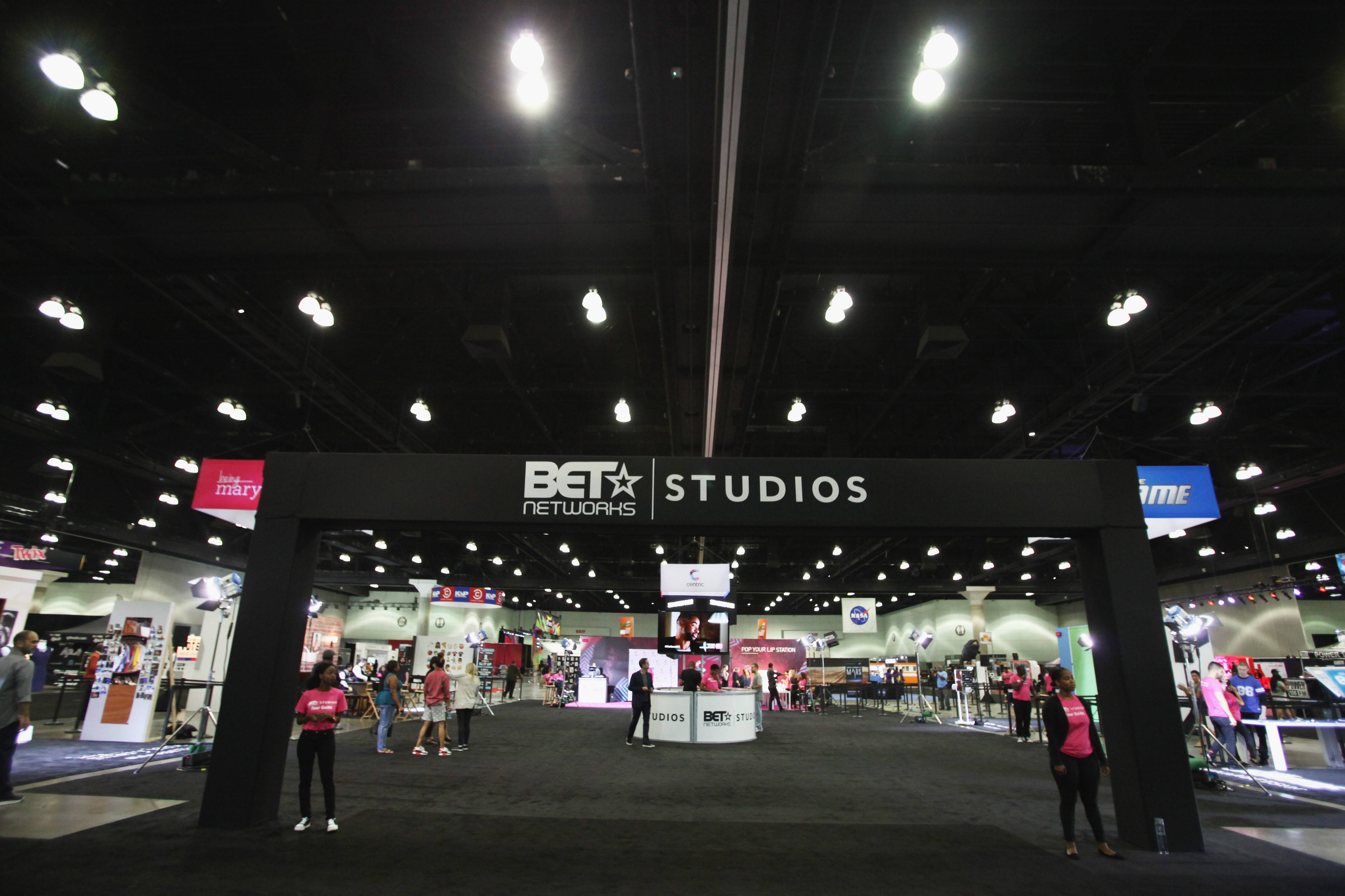 RAISING THE BAR - - Image 57 from Inside BET Experience: Day 3 | BET