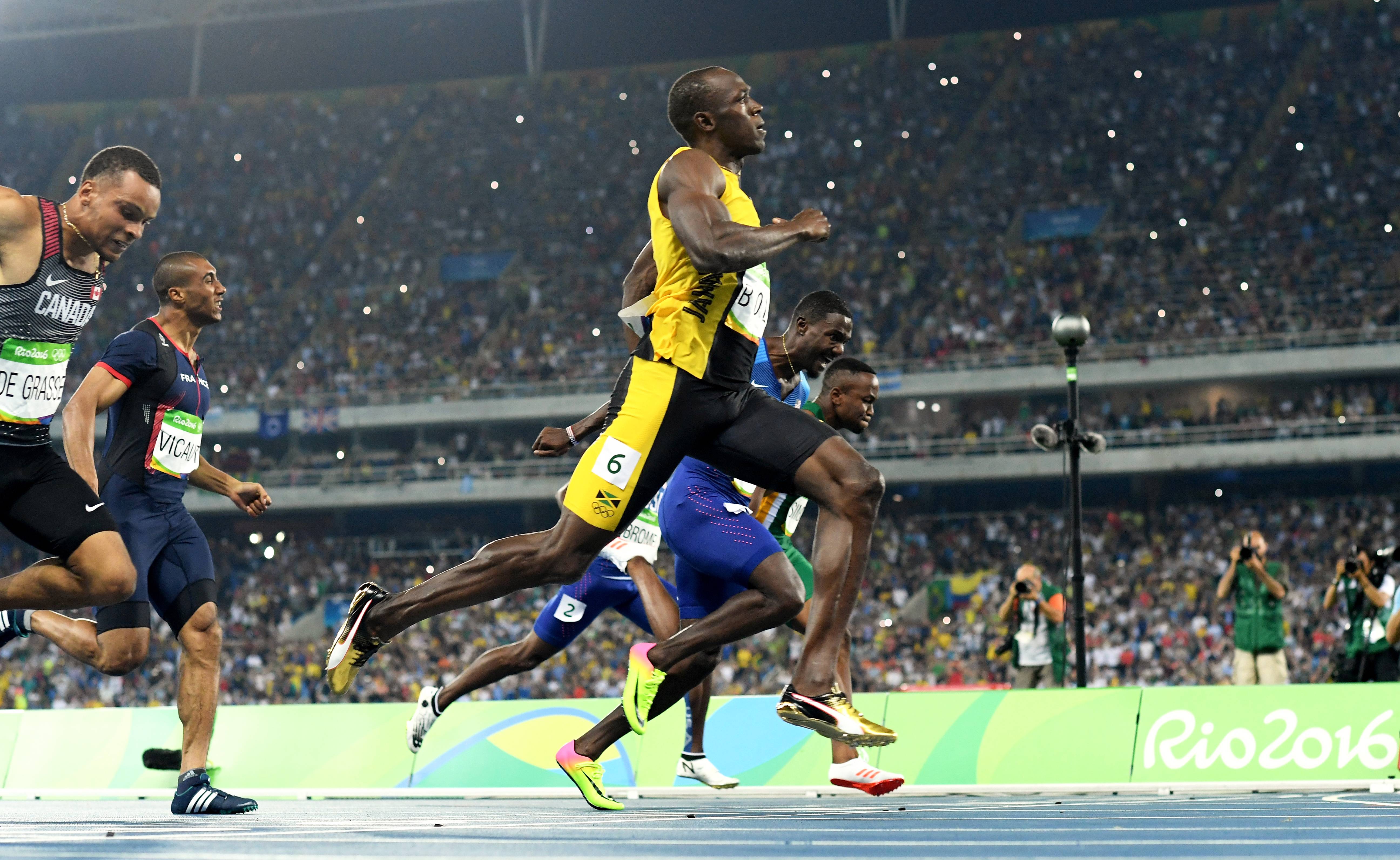 Look: The Internet Went Crazy Over This Pic of Usain Bolt Smiling ...