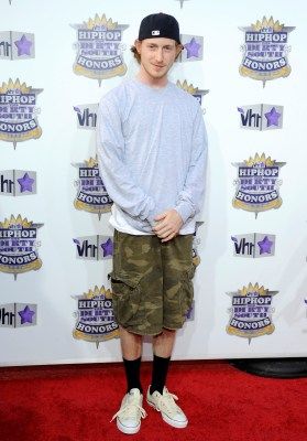 Asher Roth - Rapper - Image 8 from VH1 Hip Hop Honors - Red Carpet ...