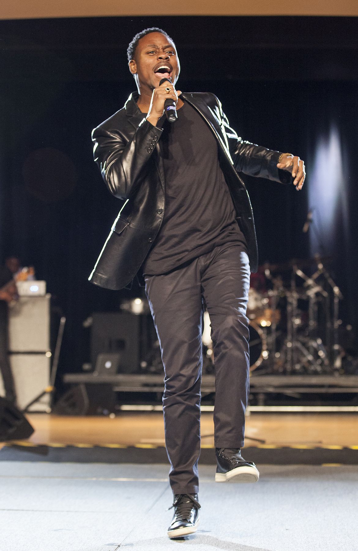 Bobby Jones Gospel Welcomes - Image 1 from Bobby Jones Gospel Welcomes ...