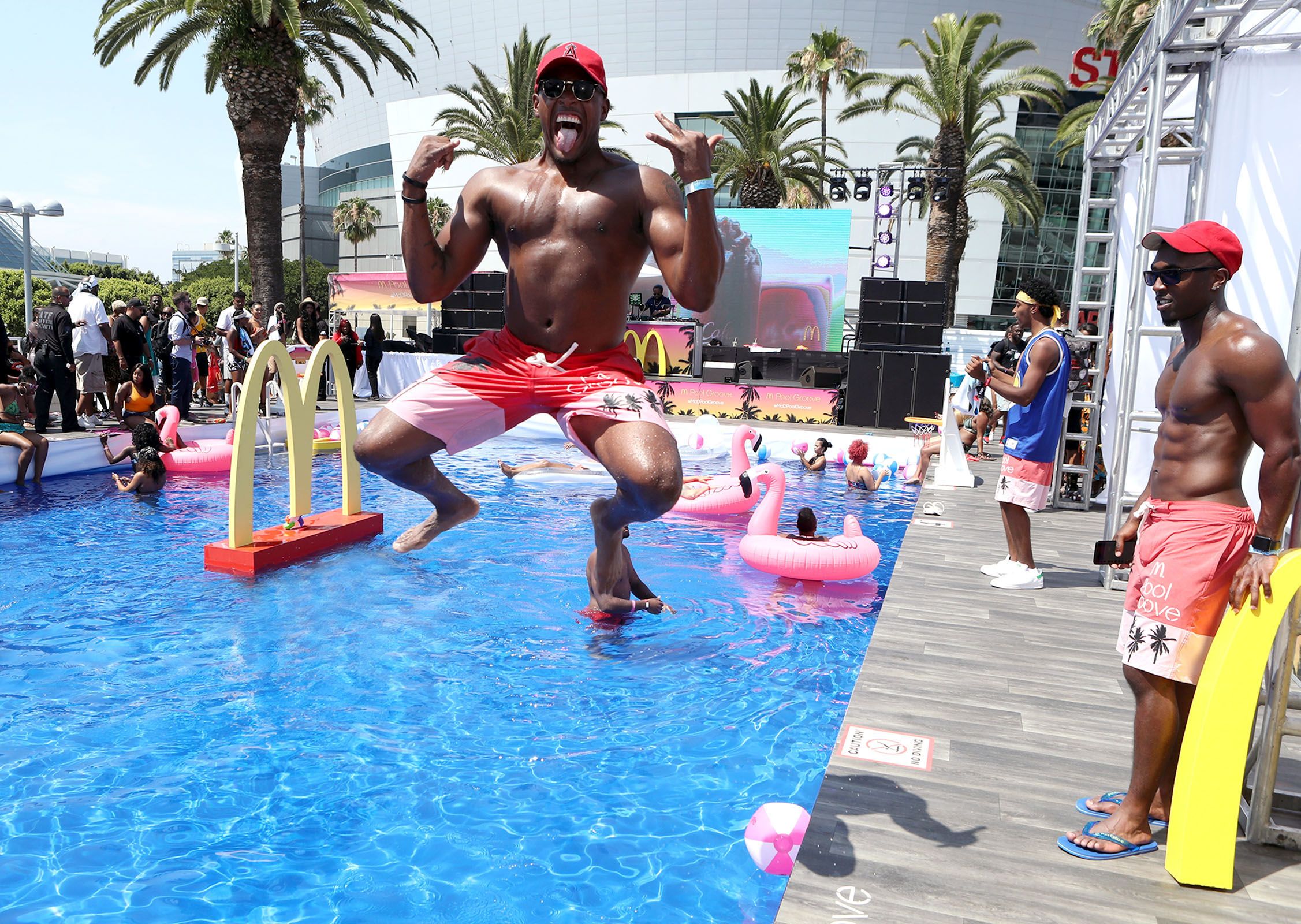 Go Awf - (Photo: - Image 14 from An Inside Look: McDonald's Pool Groove ...