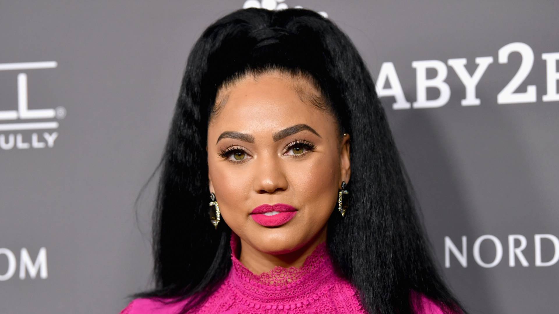 Ayesha Curry Shows Off Her New Toned Body - (Video Clip) | BET HipHop ... Ayesha Curry Shows Off Her New Toned Body - (Video Clip) | BET HipHop ...