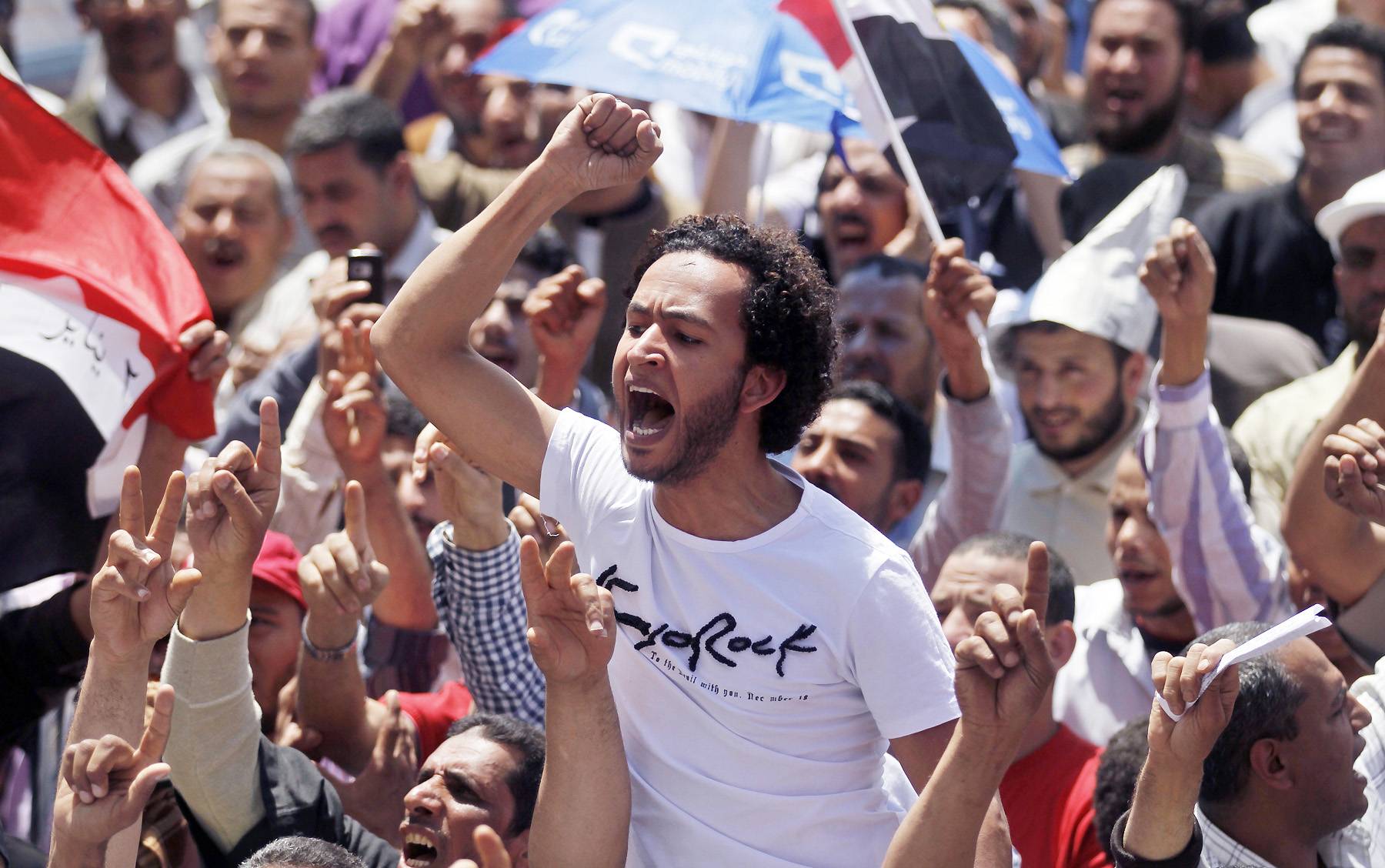 Egyptian Protesters Return to - Image 5 from World Lens — Week in ...