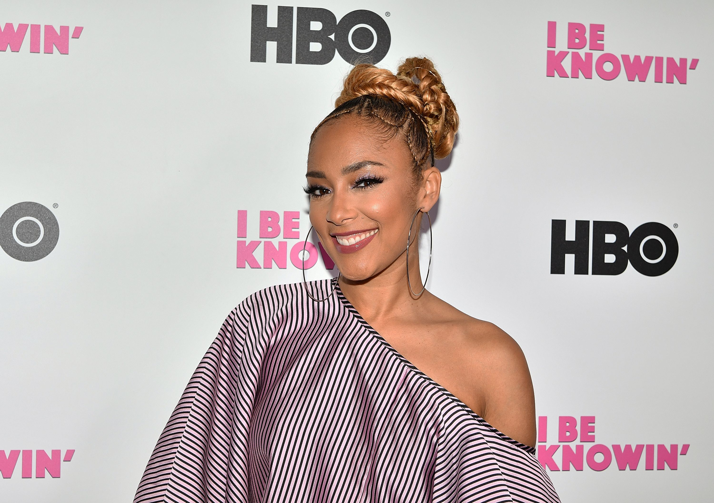 Amanda Seales, Issa Rae Respond To AKA Members Upset Over ‘Insecure ...