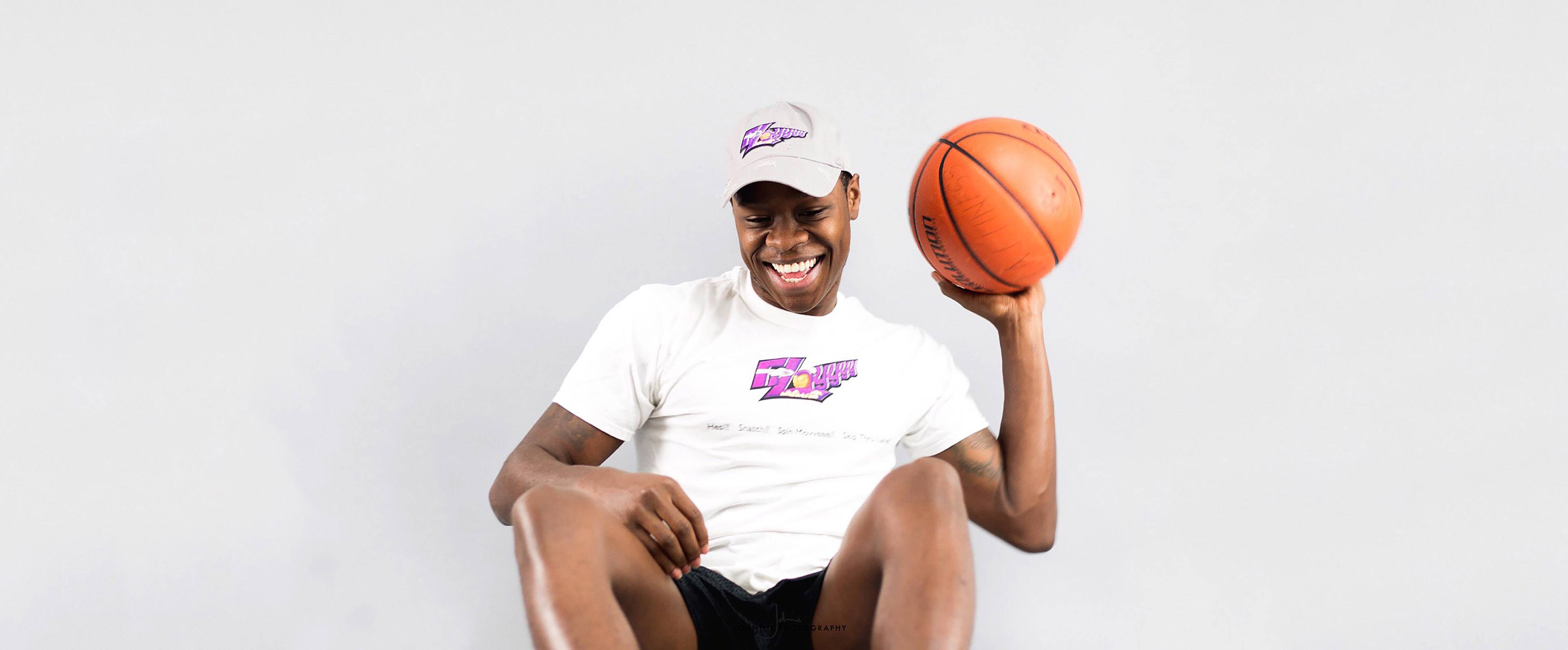 Meet Jesse Jones: The Man Behind The Hilarious 'Filayyyy' Voice Overs ...