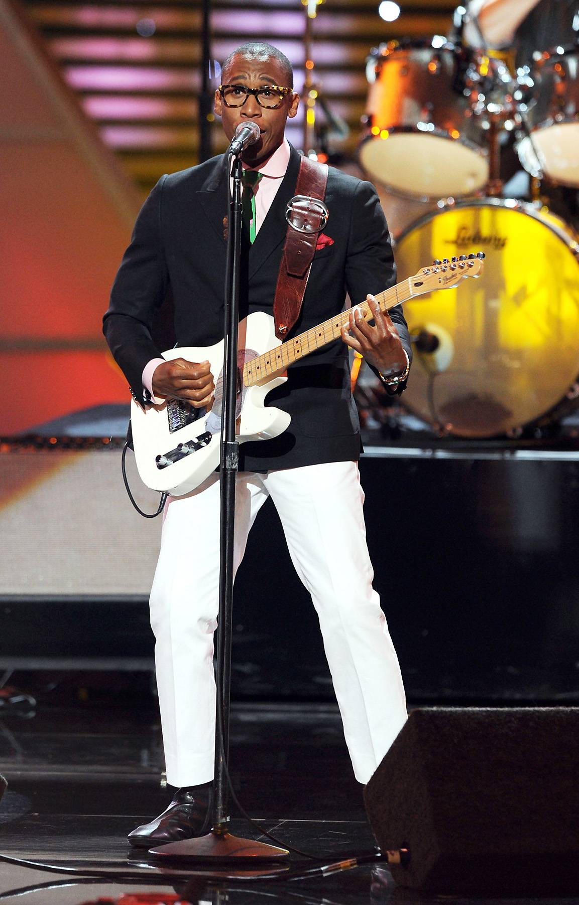 The Uber-Collaborator - The - Image 8 from Get On Board: Raphael Saadiq ...