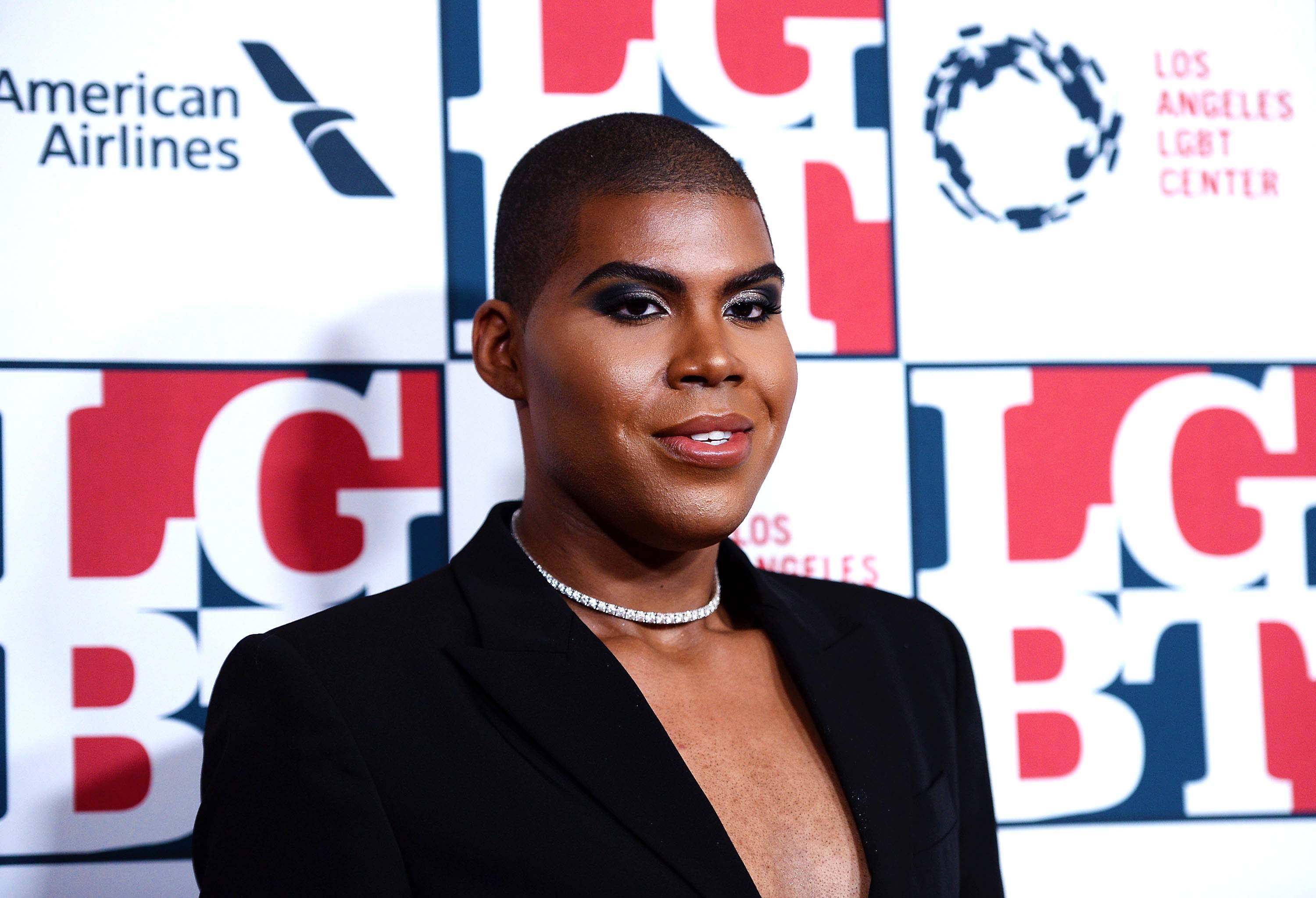 EJ Johnson's $4K Sparkling Pink Gucci Dress Is Peak Holiday Style ...