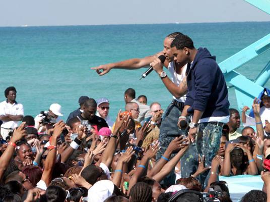 Spring Bling 2006 - - Image 4 from The Evolution Of Bobby Valentino | BET